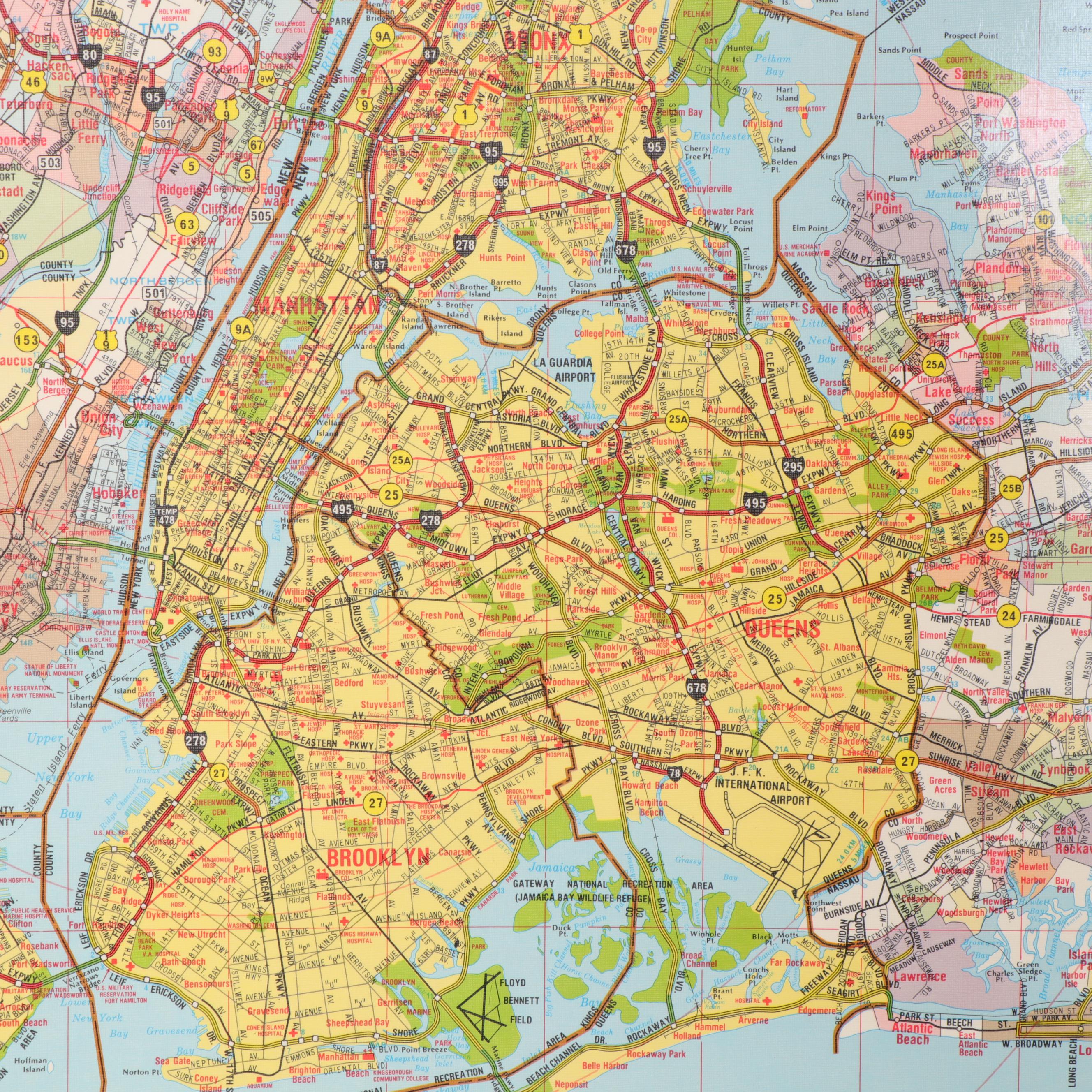 Champion Pull-Down Map of Metropolitan New York City | EBTH