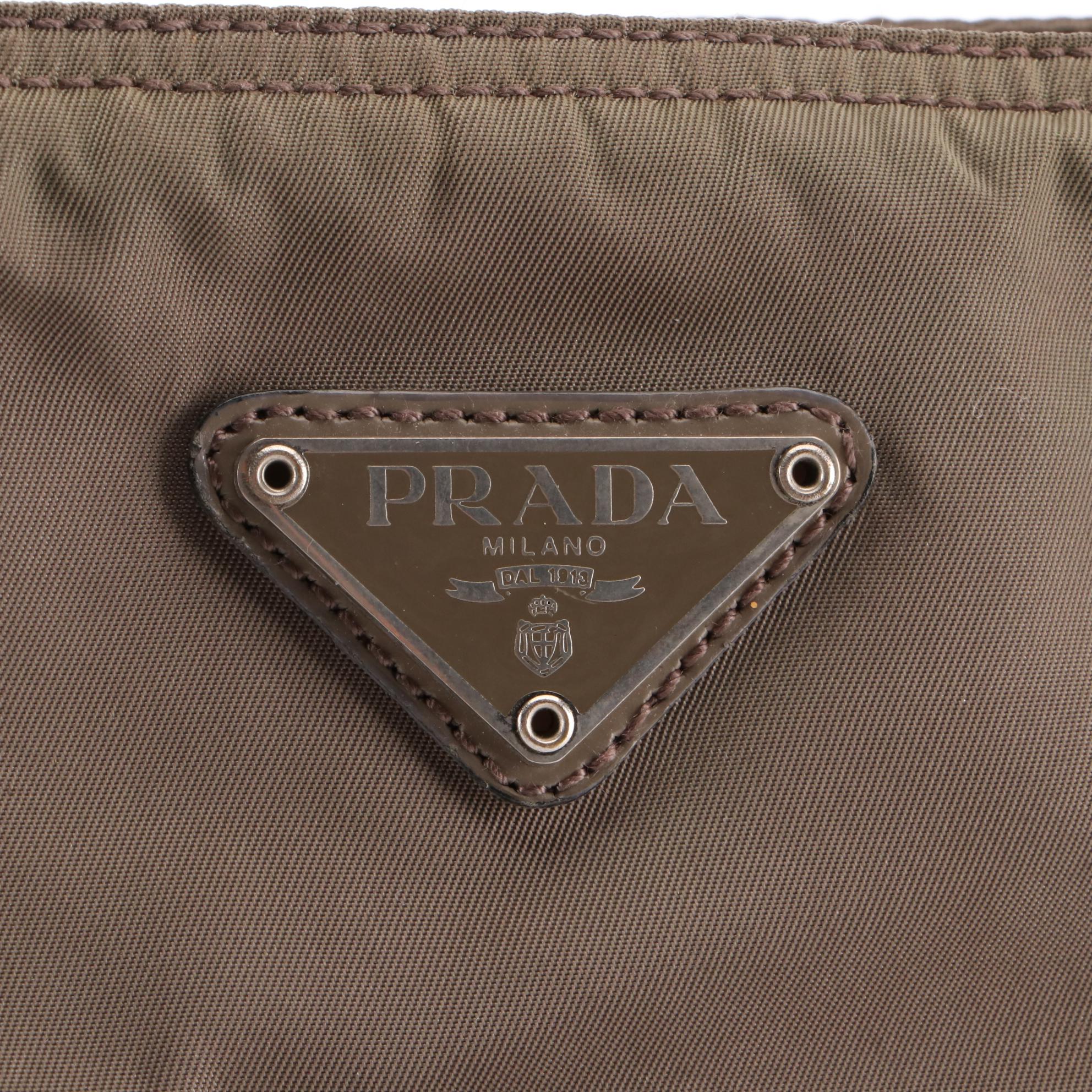 Prada Slim Zip Crossbody Bag in Nylon Gabardine | EBTH