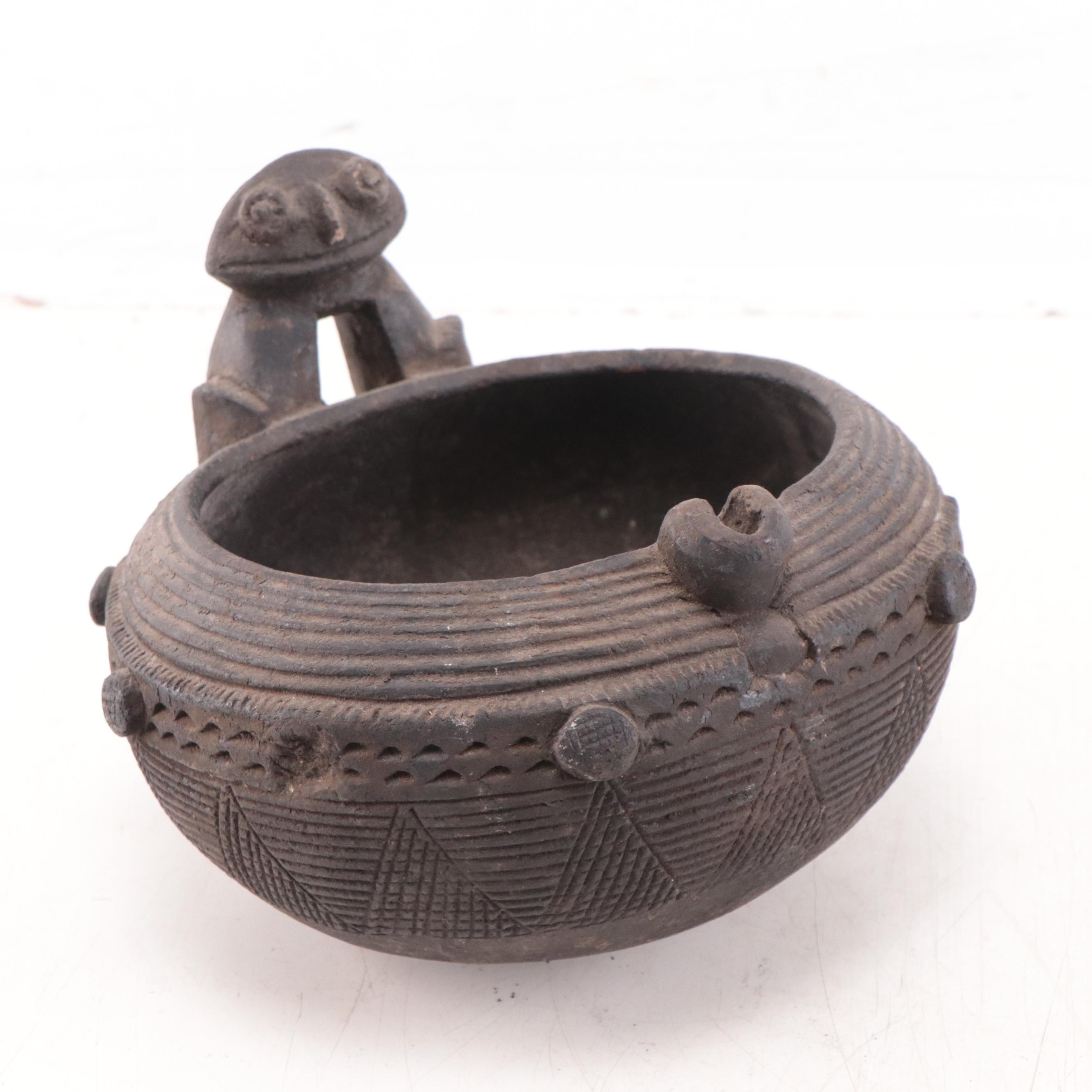 Cameroon Grassfields Clay Stewing Pot | EBTH