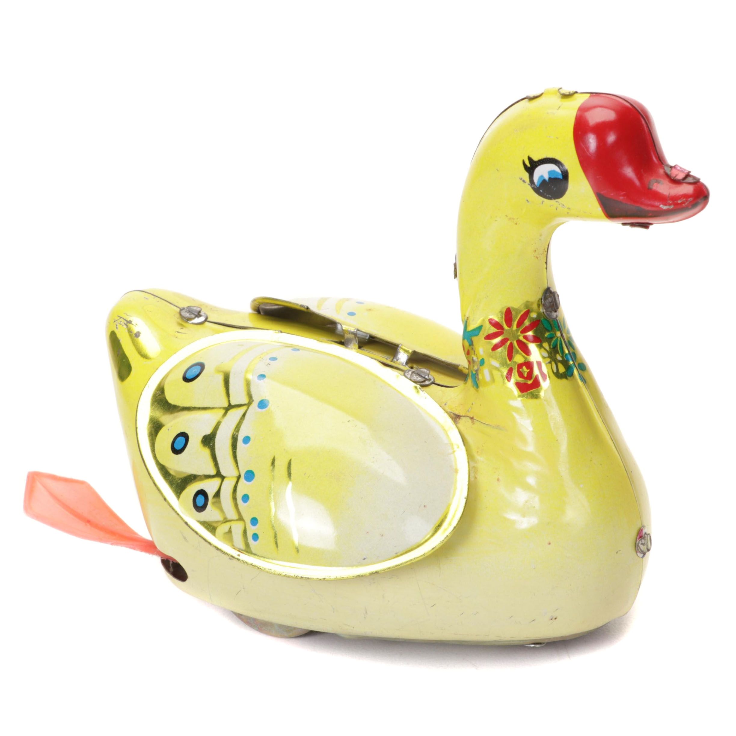 Tin Litho Wind-Up Toy Gosling, Late 20th Century | EBTH
