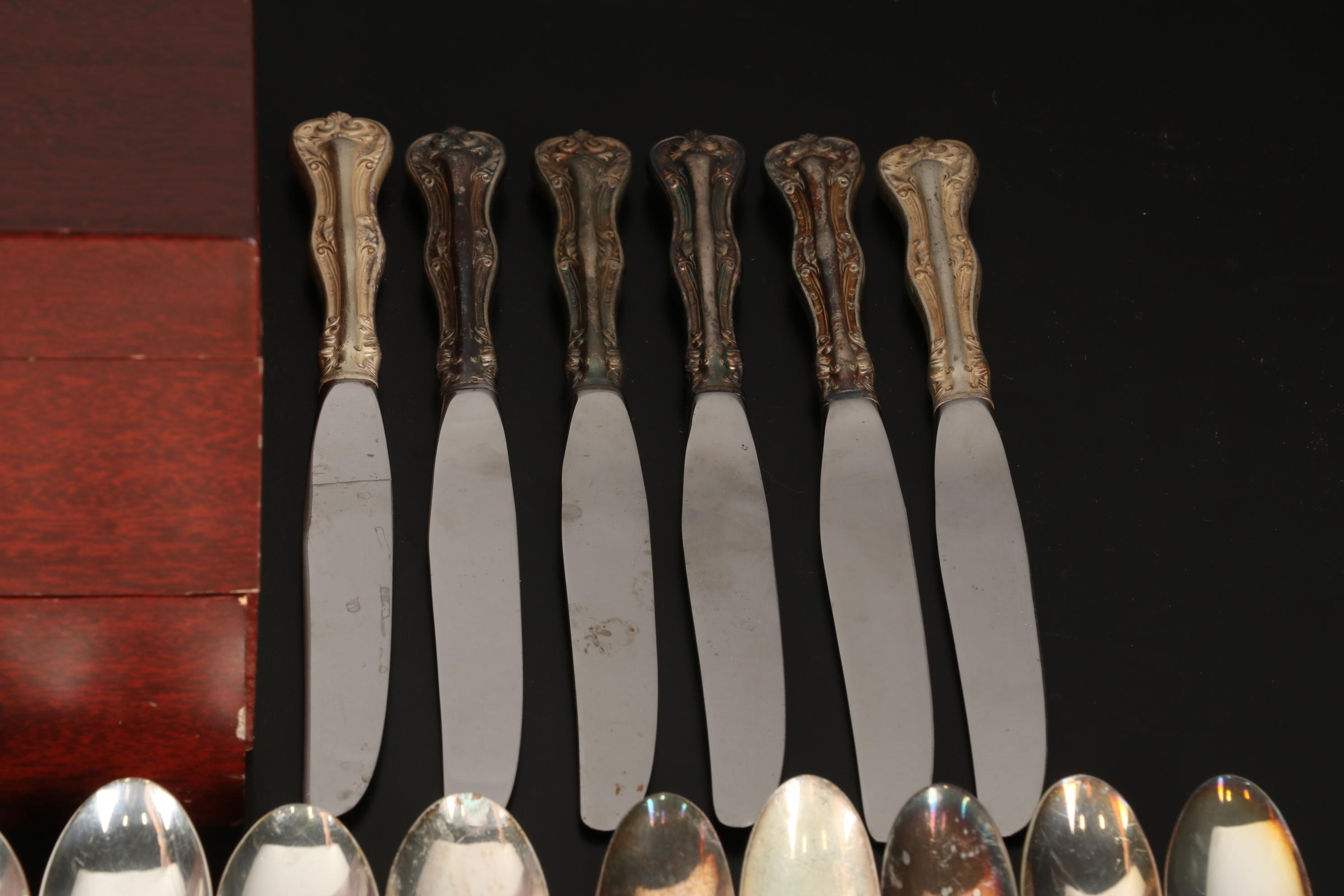 National Silver Co. Silver Plate "Queen Elizabeth" Flatware with Wooden ...