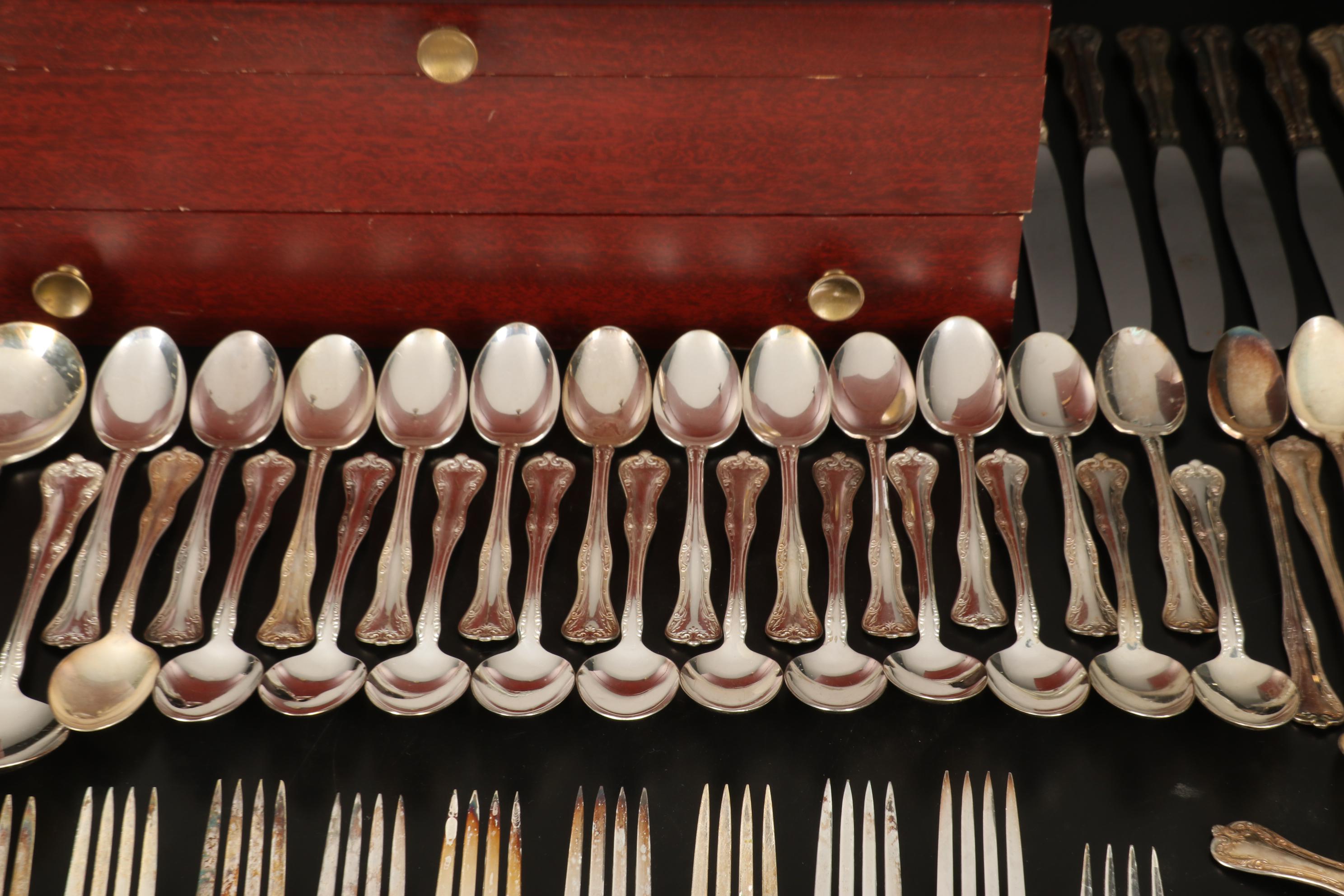 National Silver Co. Silver Plate "Queen Elizabeth" Flatware with Wooden ...