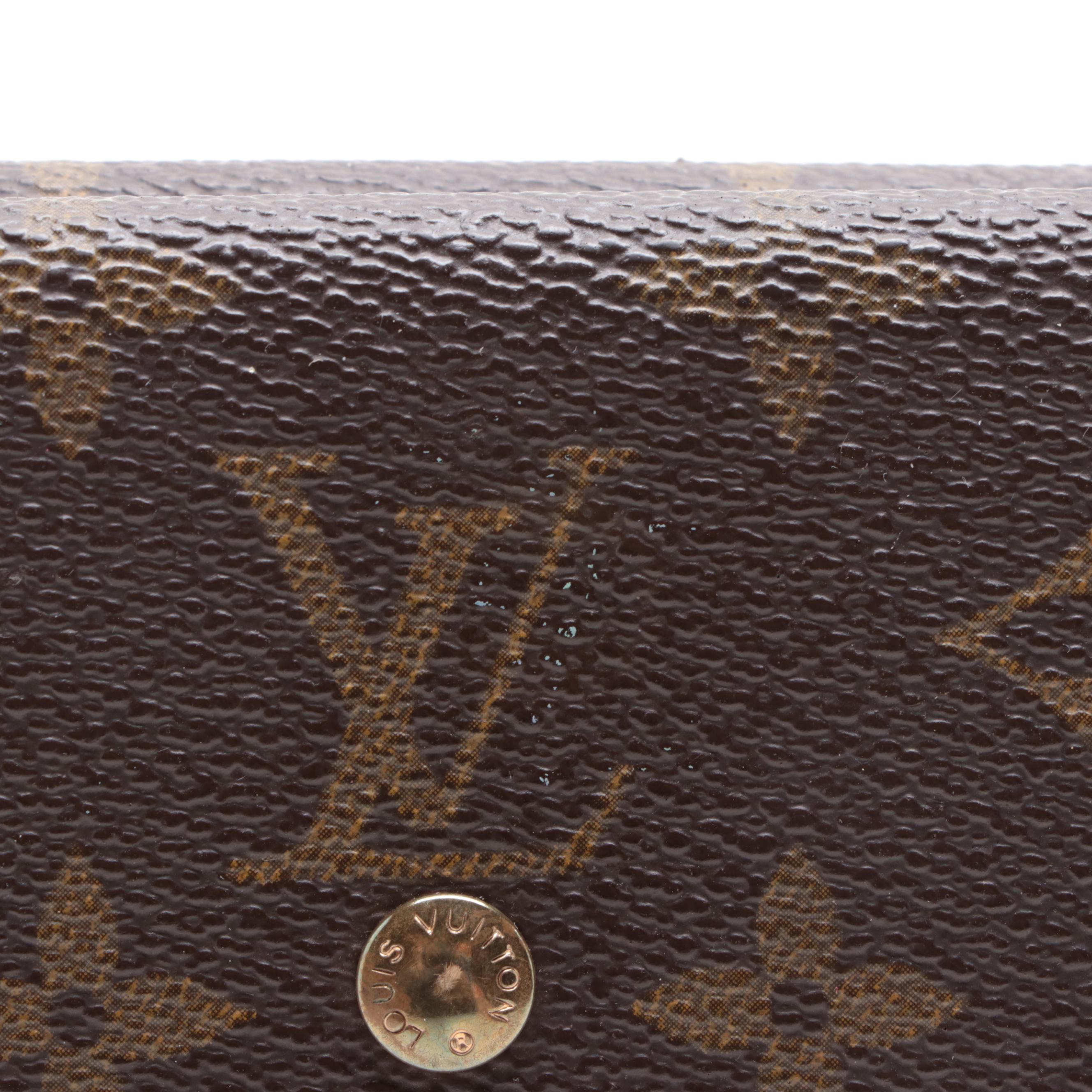 Louis Vuitton Compact Wallet in Monogram Canvas | EBTH