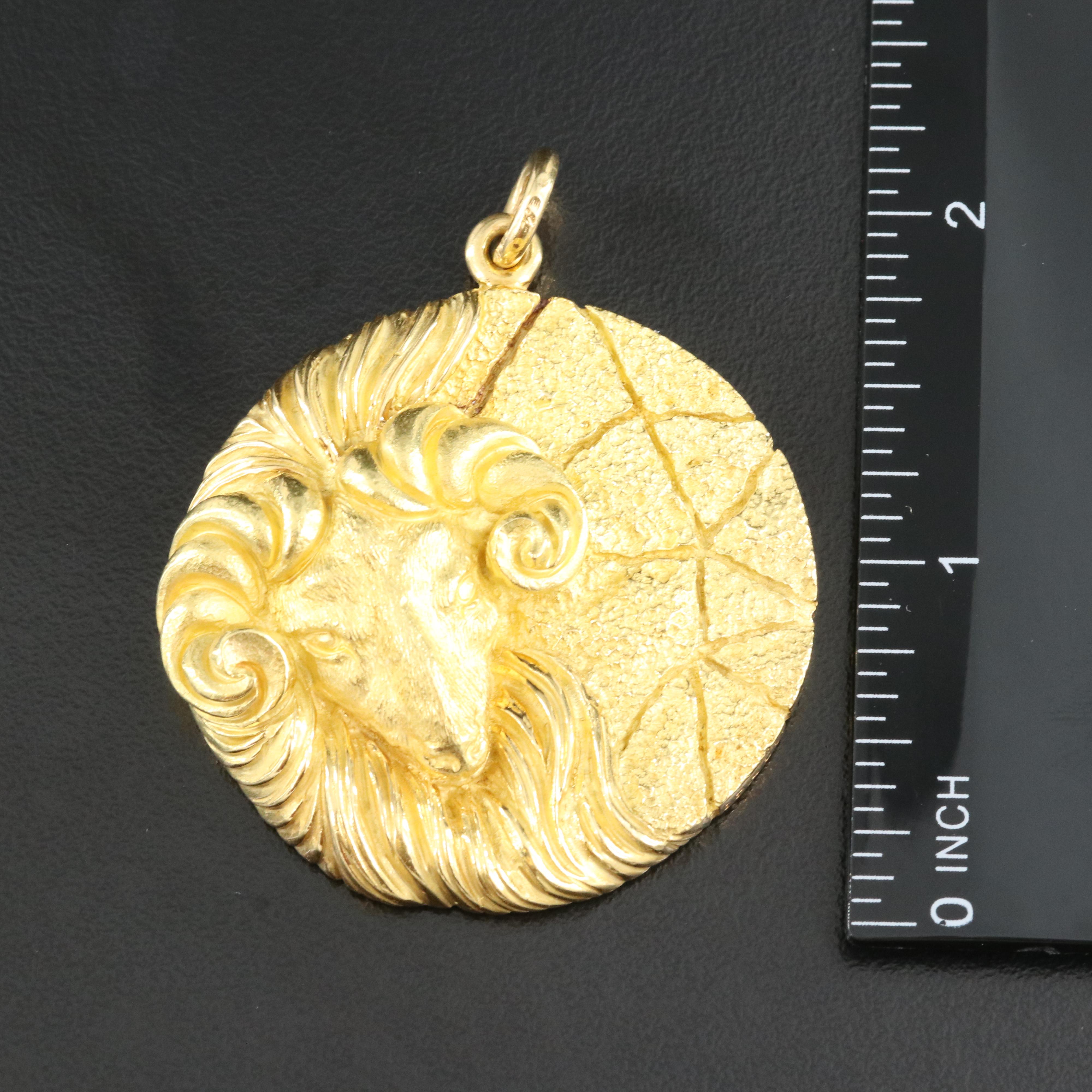 Tiffany & Co. 18K Aries Medallion Pendant | EBTH