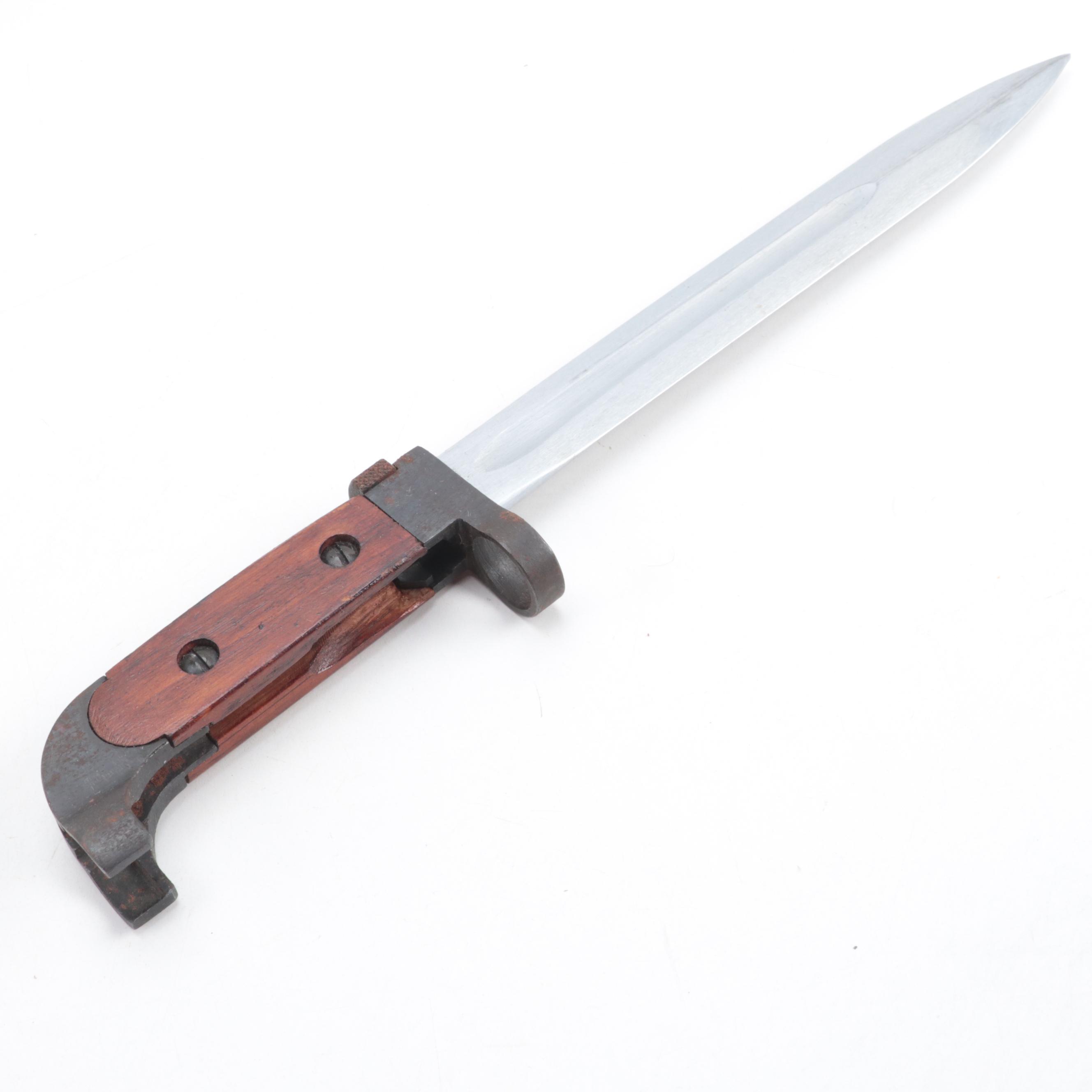 Soviet Russian Military Belts with 6x2 AK47 Bayonet | EBTH