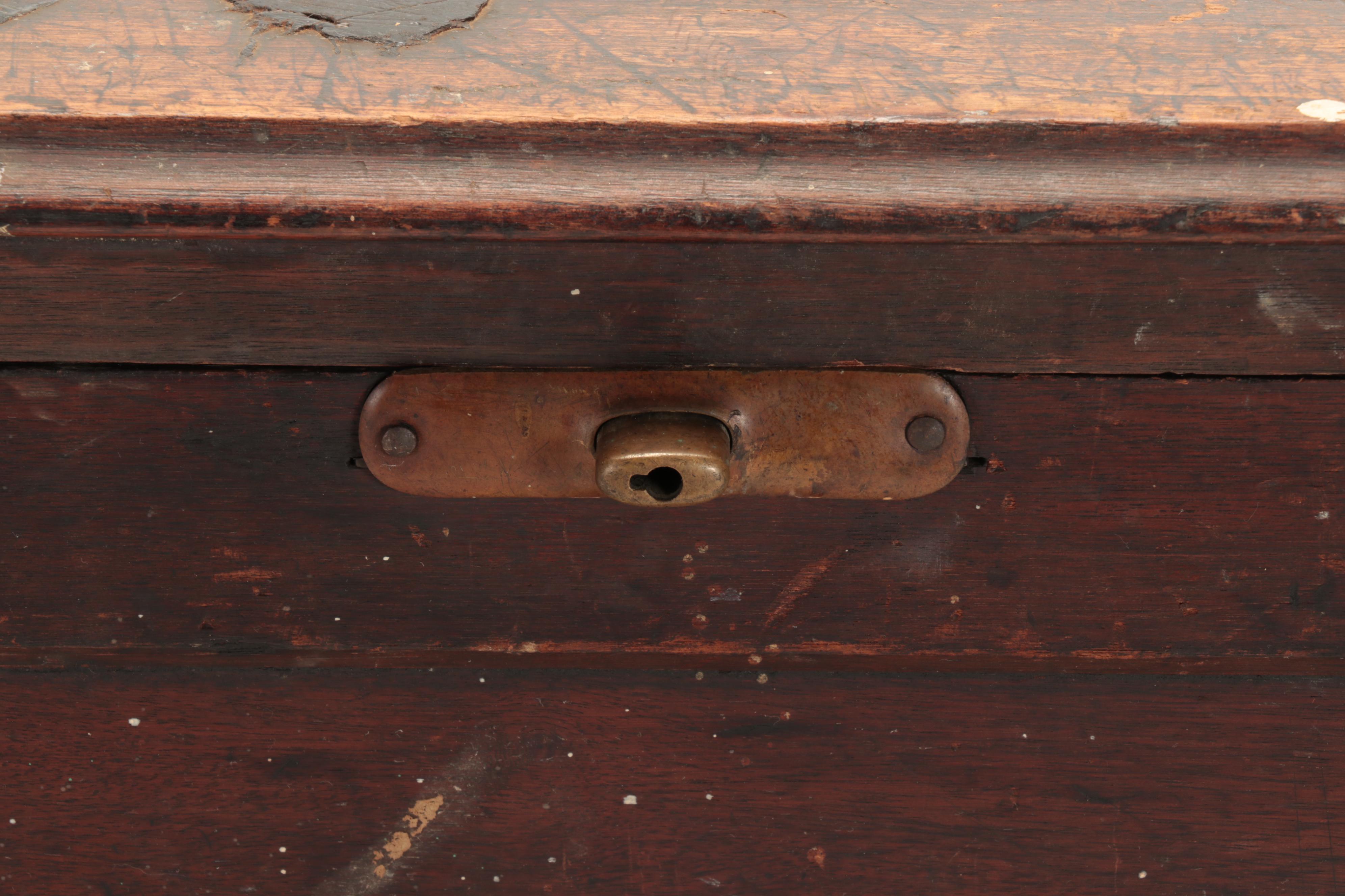 Victorian Walnut Tool Chest with Cobbler and Leather Working Tools | EBTH