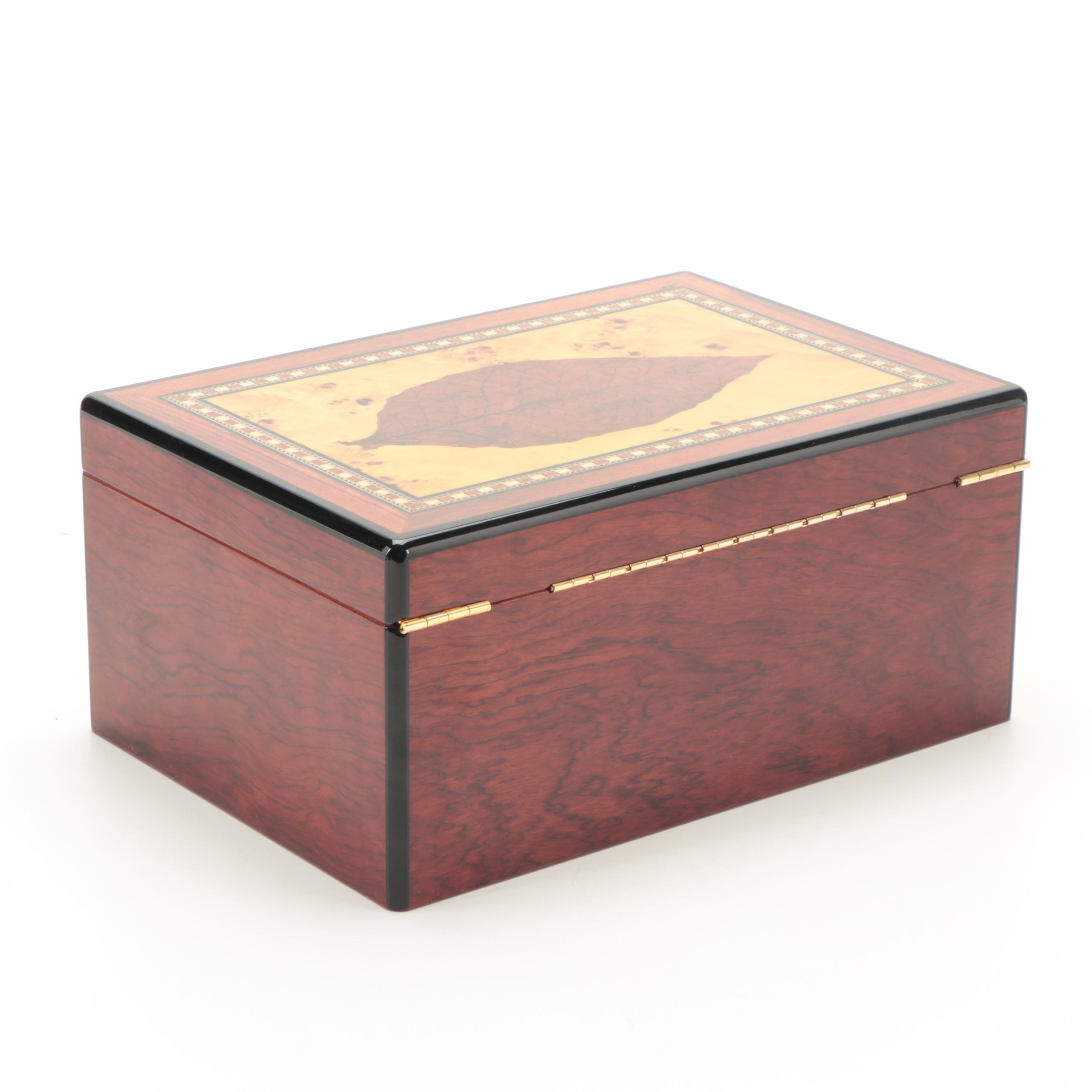 Faux Rosewood Finish Cedar Lined Humidor | EBTH