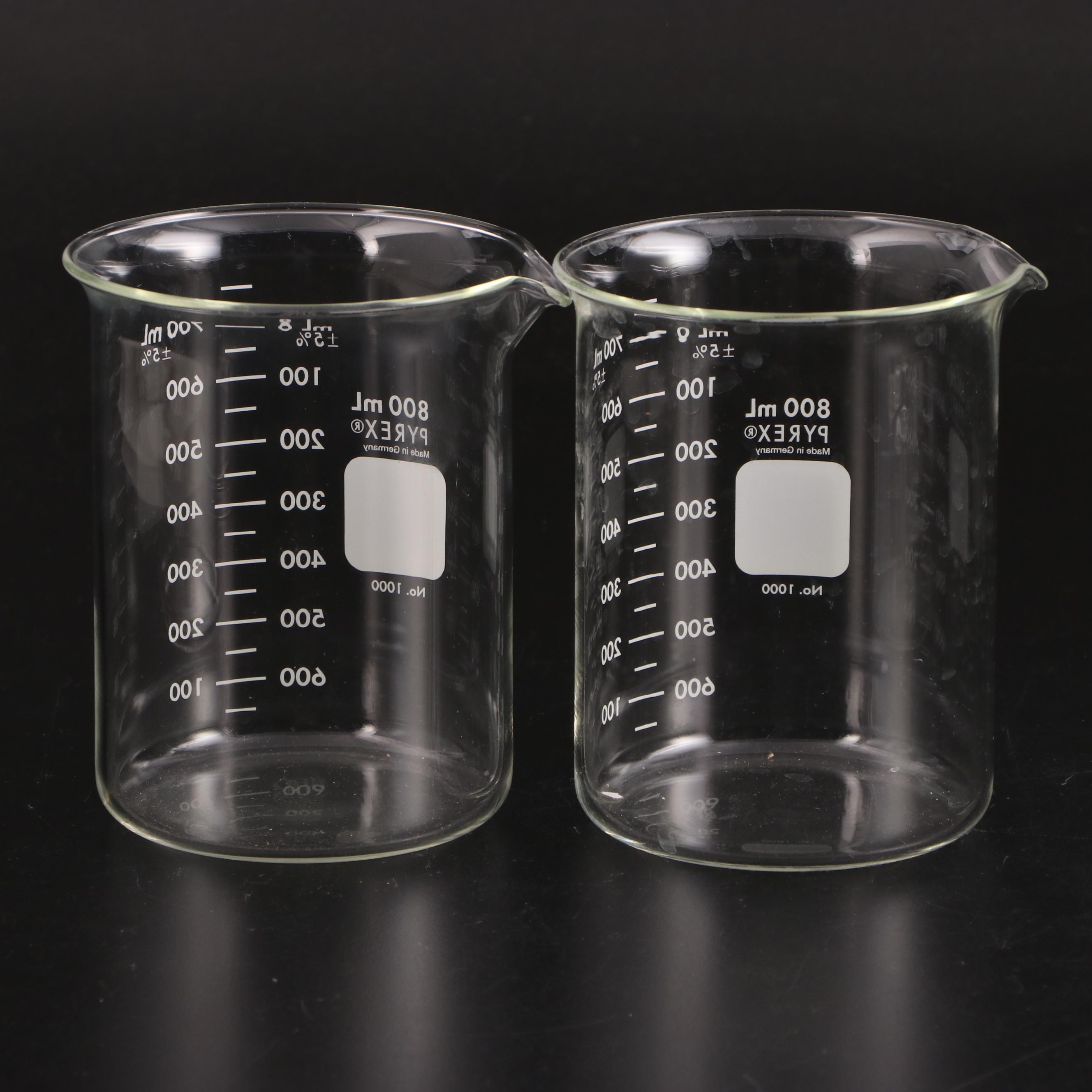 Pyrex Laboratory Glass No. 1000 and No. 1003 Beakers with Funnels | EBTH