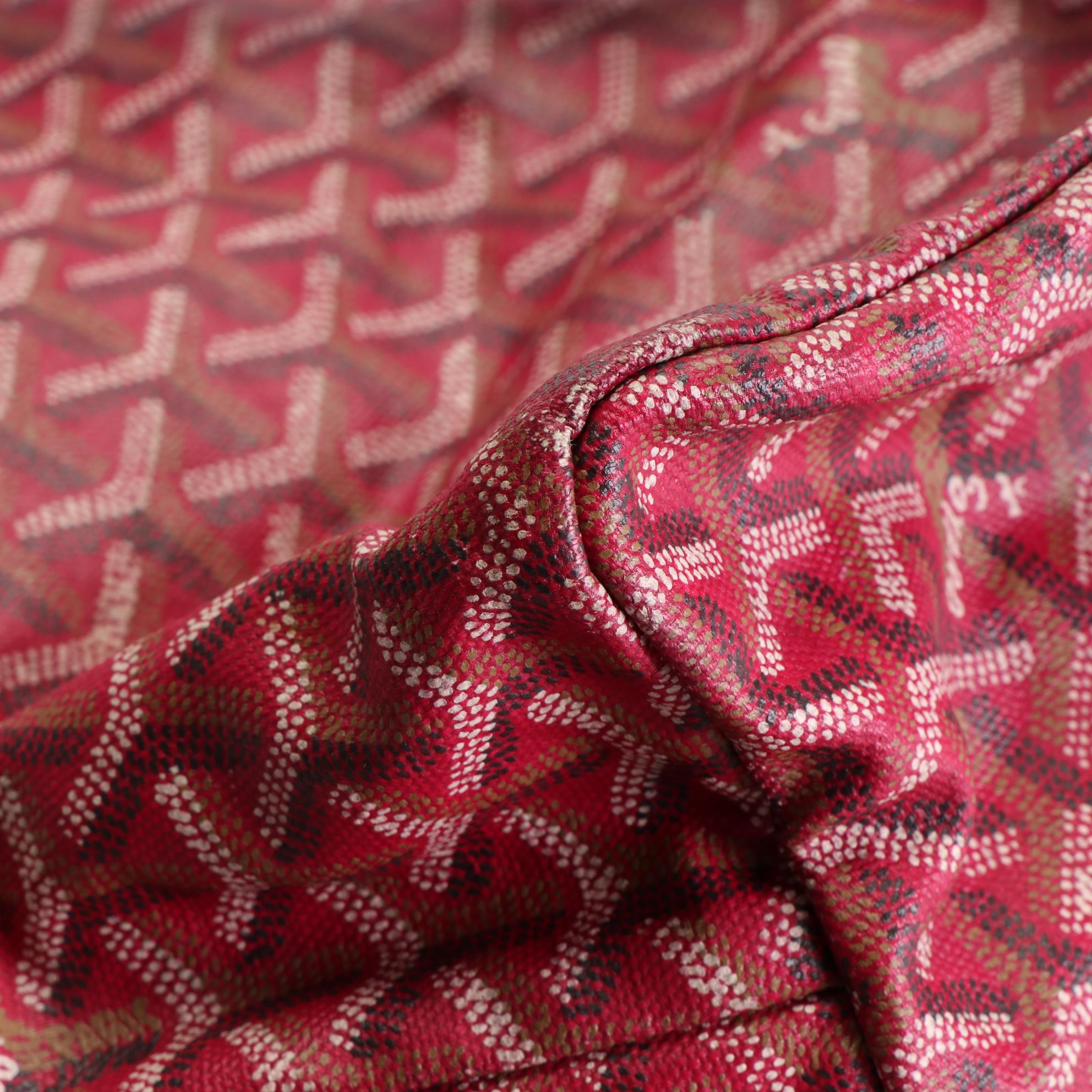 Goyard Saint Louis PM Tote in Goyardine Coated Canvas with Pouch | EBTH
