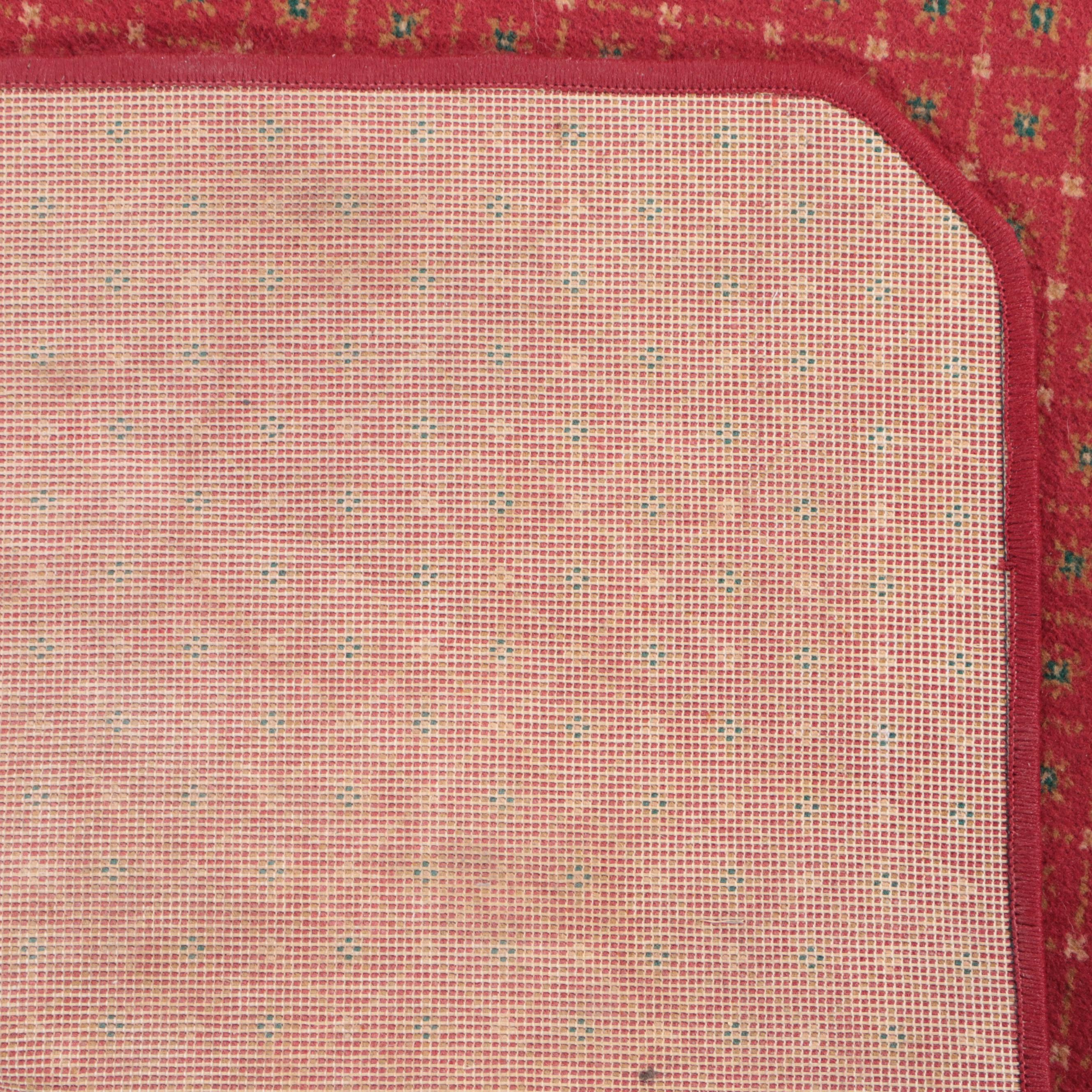 Machine Made Custom Shaped Area Rug | EBTH