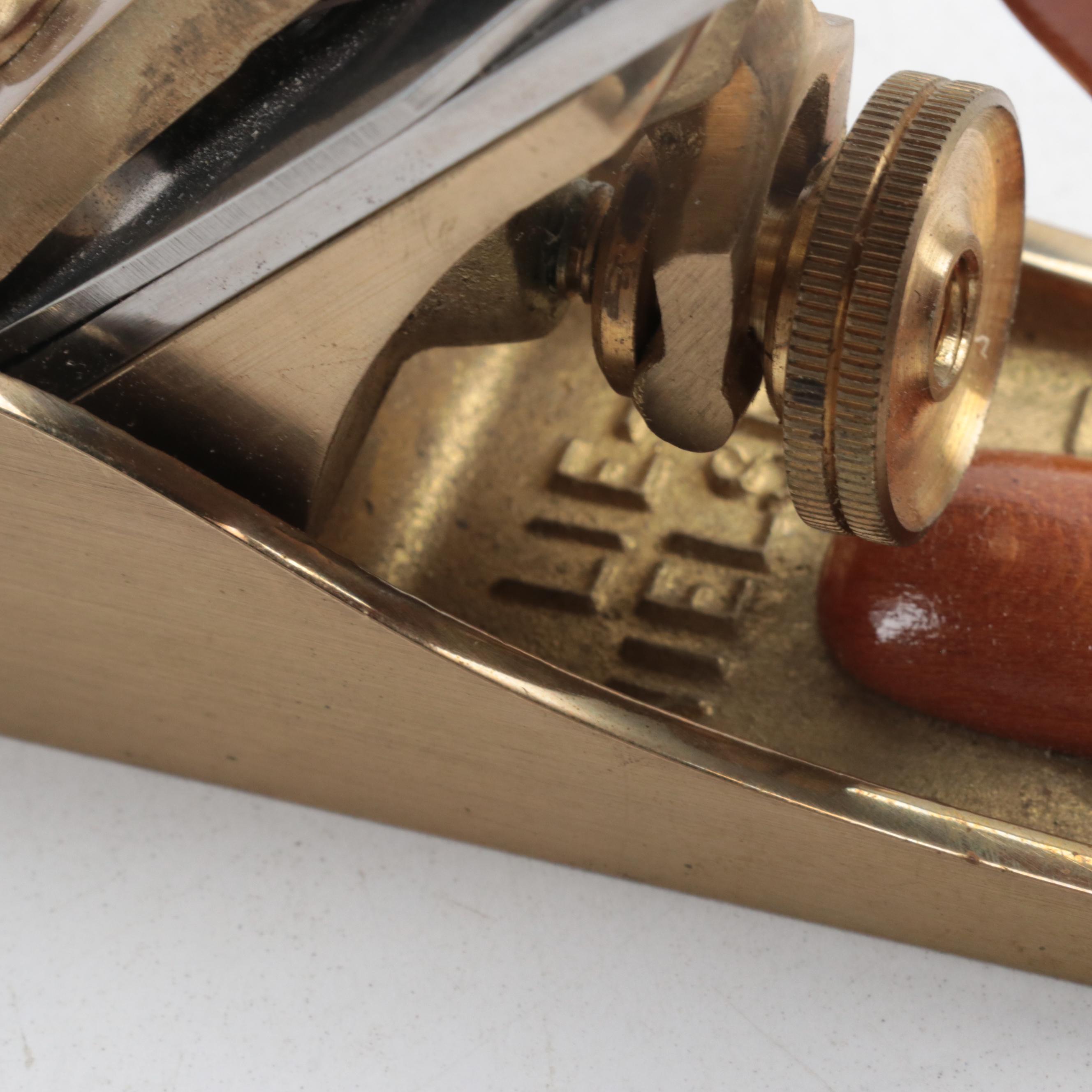 Harris Tools Scraper Plane with Lie-Nielsen Block Plane Tool | EBTH