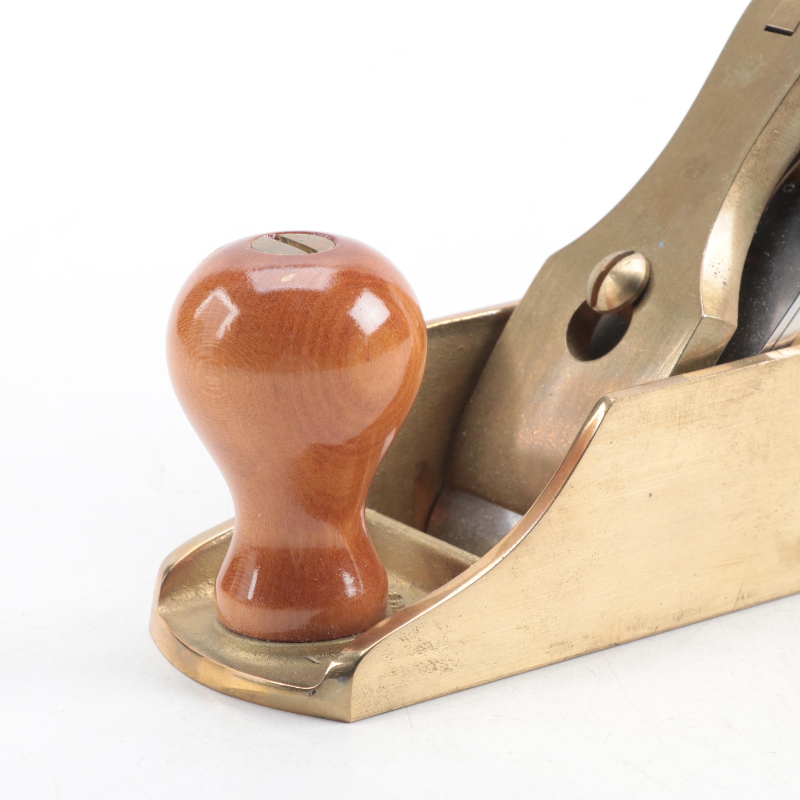 Lie Nielsen No. 2 Bronze Smoothing Plane | EBTH