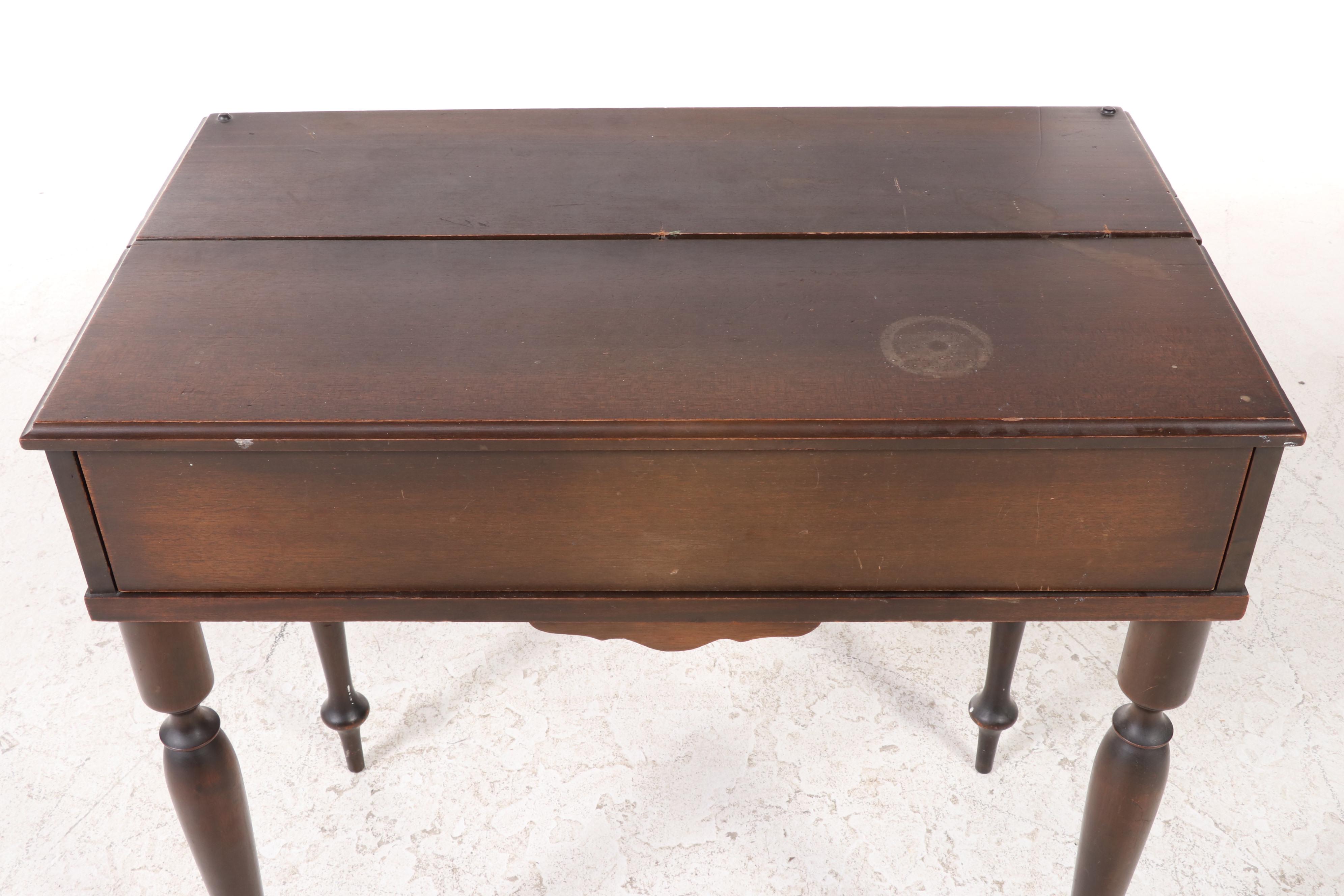 Colonial Mfg. Co. Federal Style Mahogany Spinet Desk, Early 20th ...