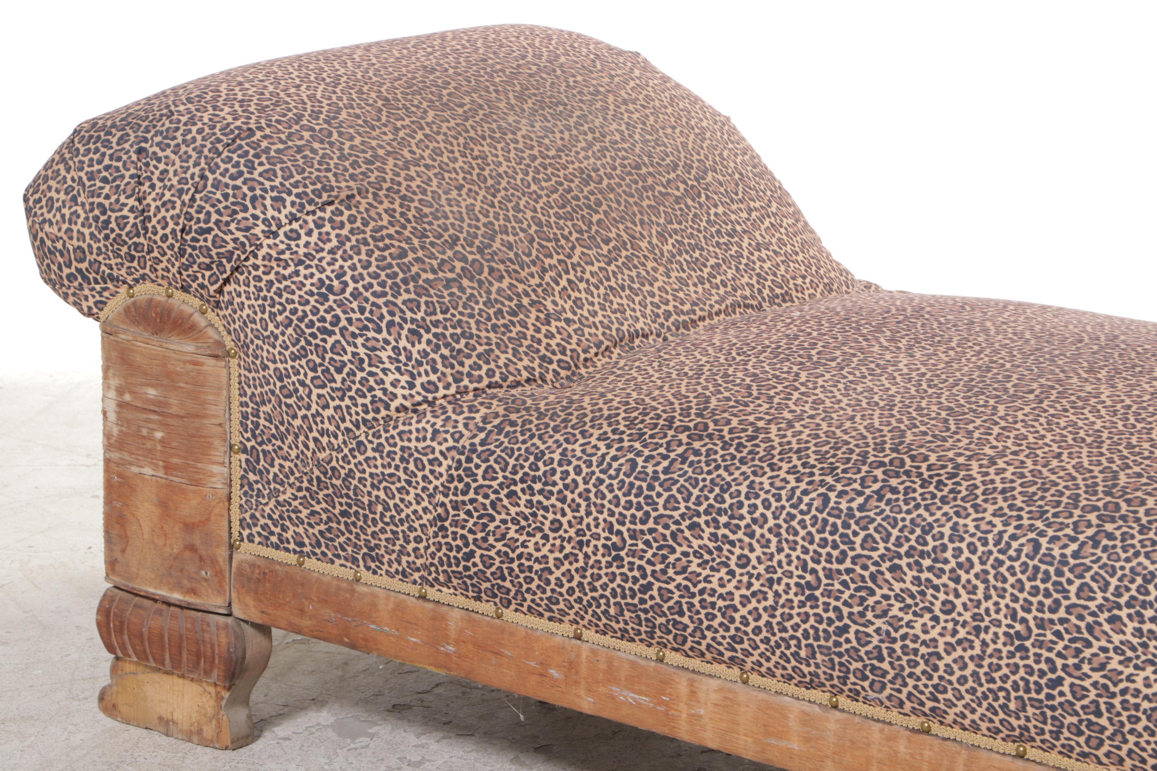 Art Deco Oak Recamier, 20th Century | EBTH