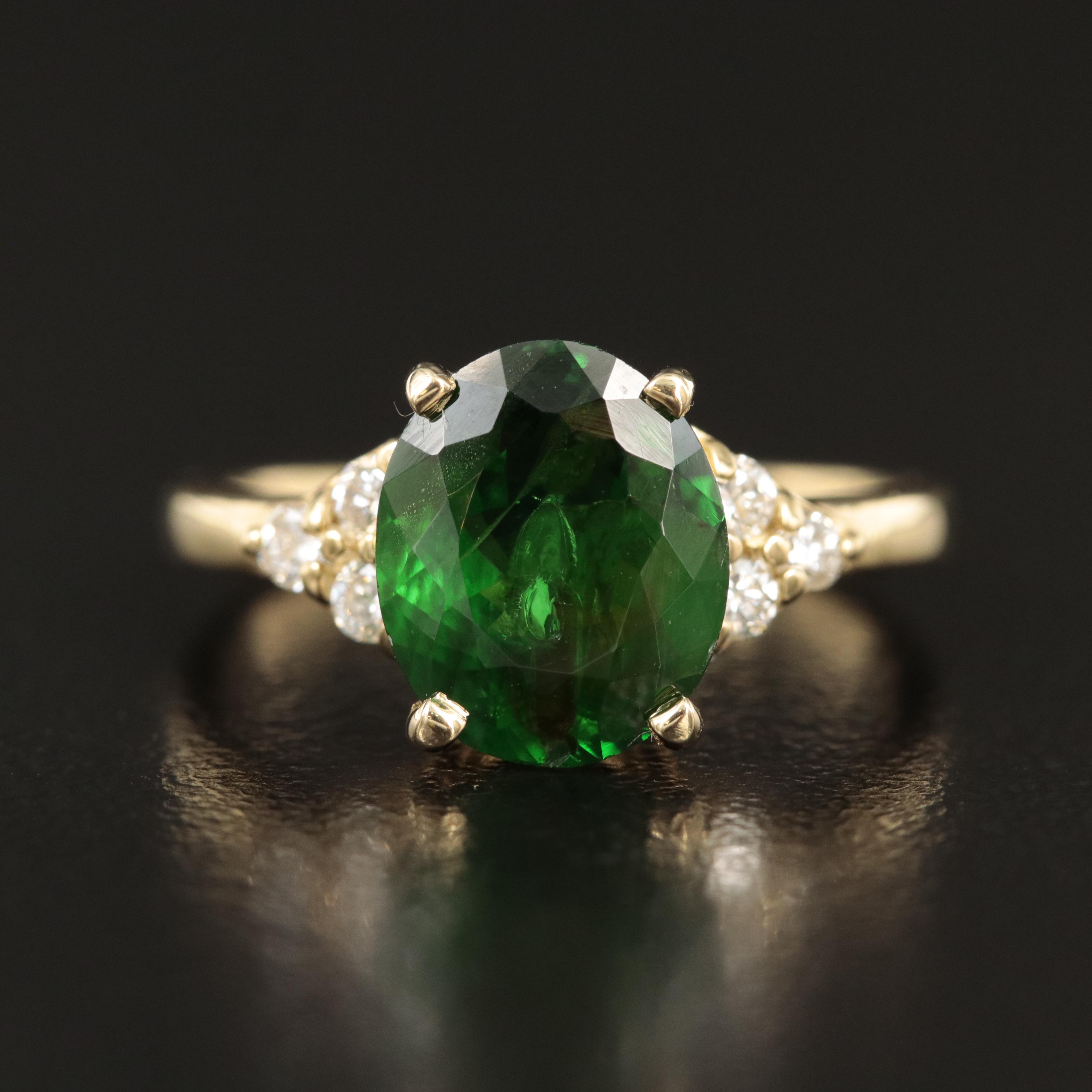 18K 3.29 CT Tsavorite Garnet and Diamond Ring with GIA Report | EBTH