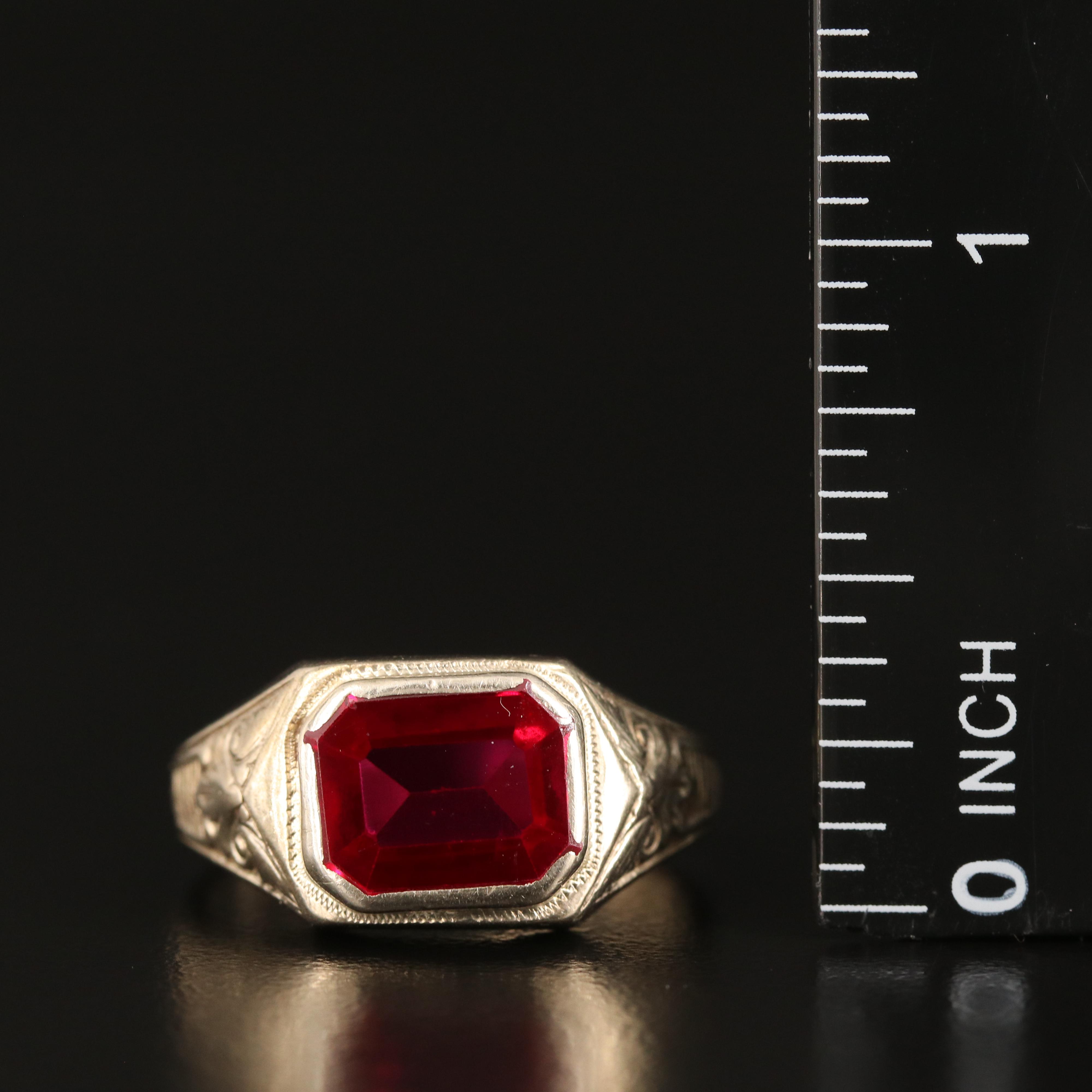 Vintage 10K Ruby Signet Ring | EBTH