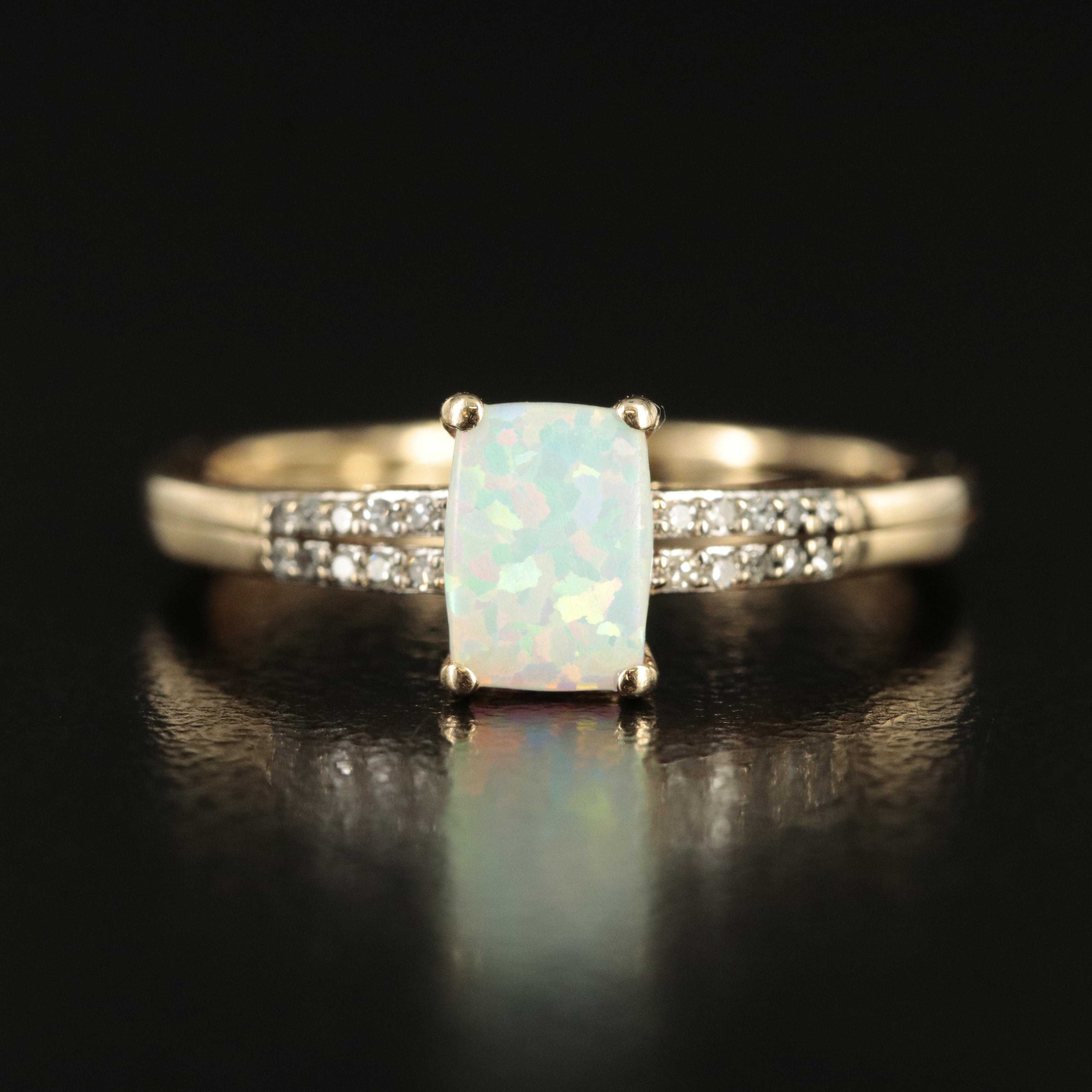10K Yellow Gold and Opal Ring | EBTH