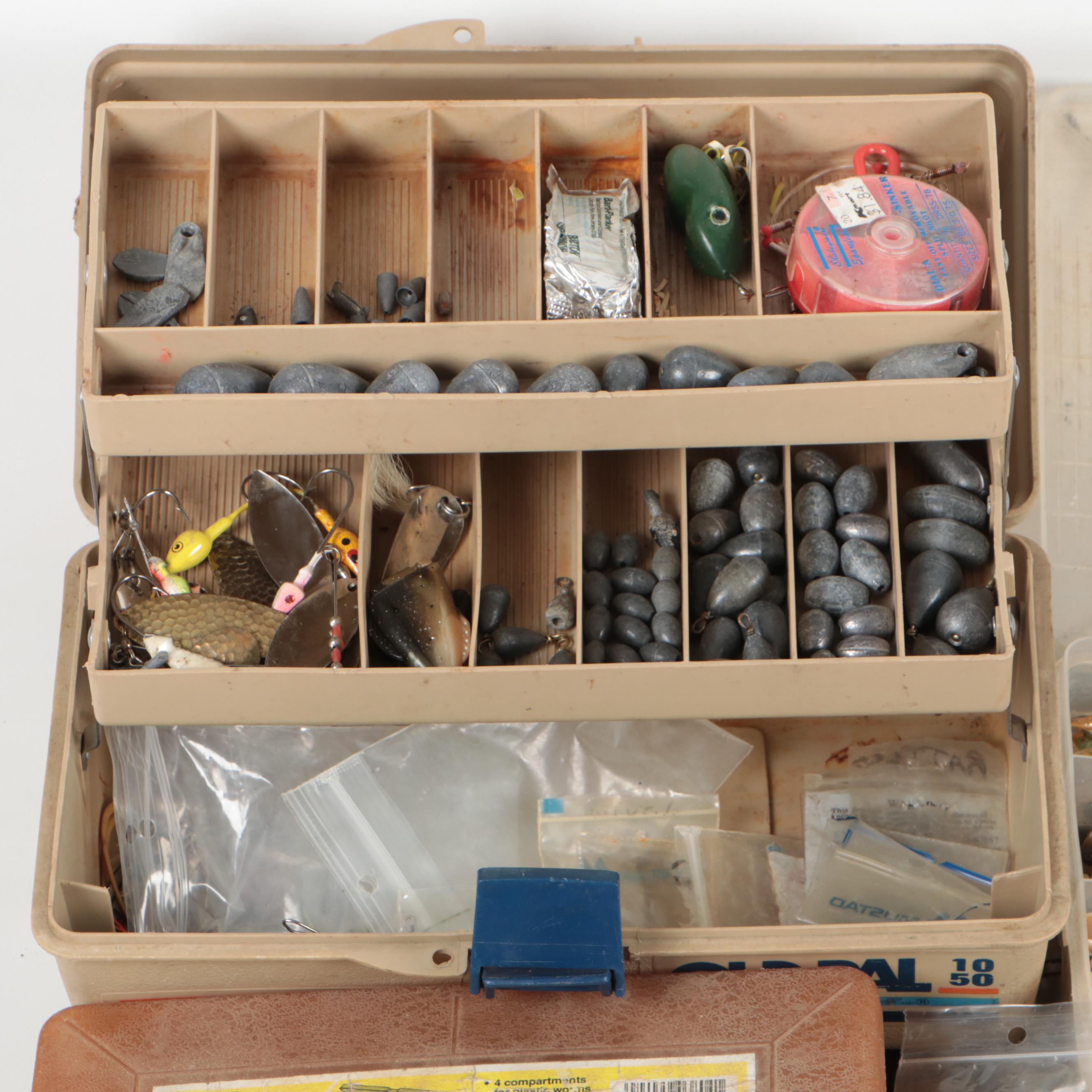 Tackles Box and Organizers With Lures, Line, Lead Weights and More | EBTH