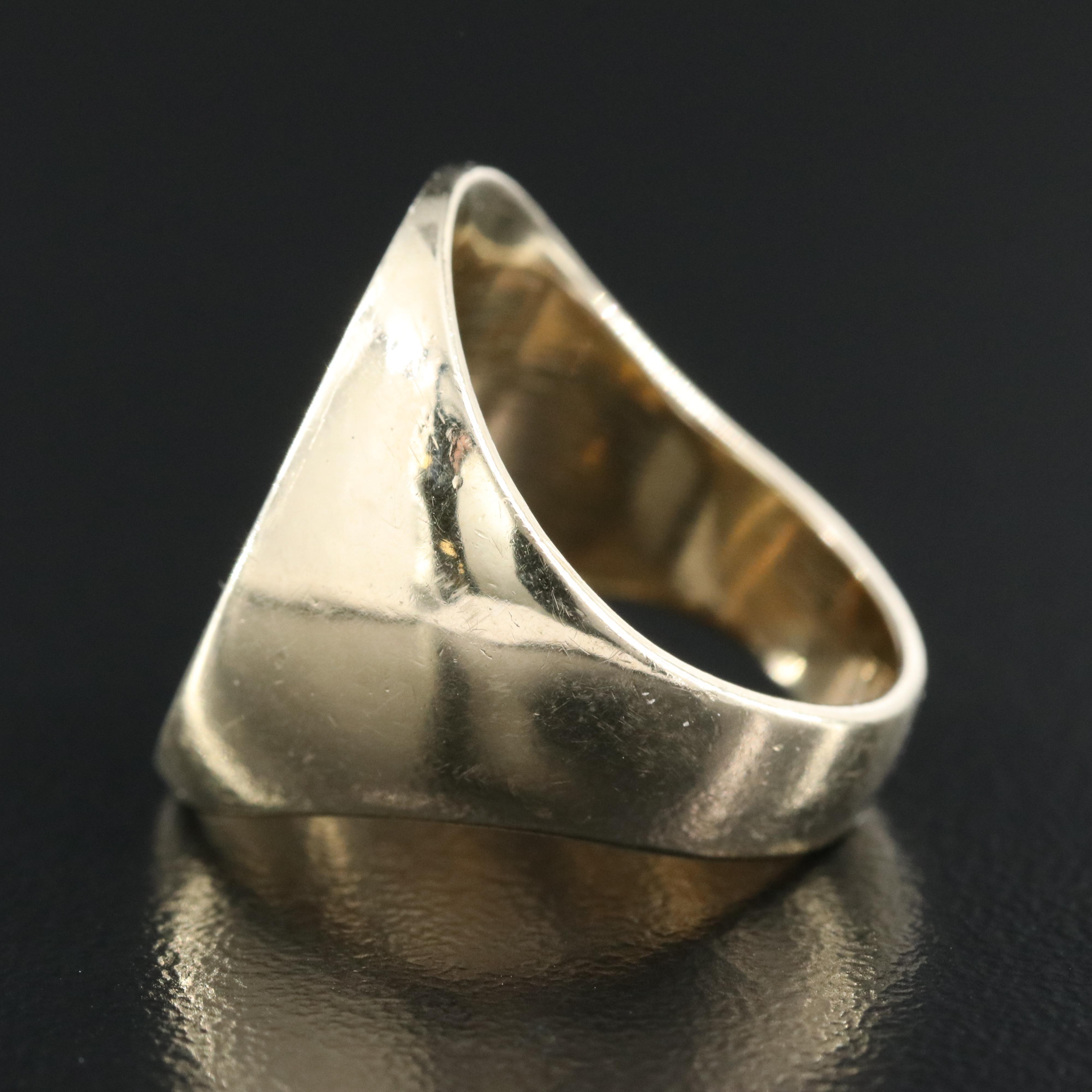 18K Signet Ring | EBTH
