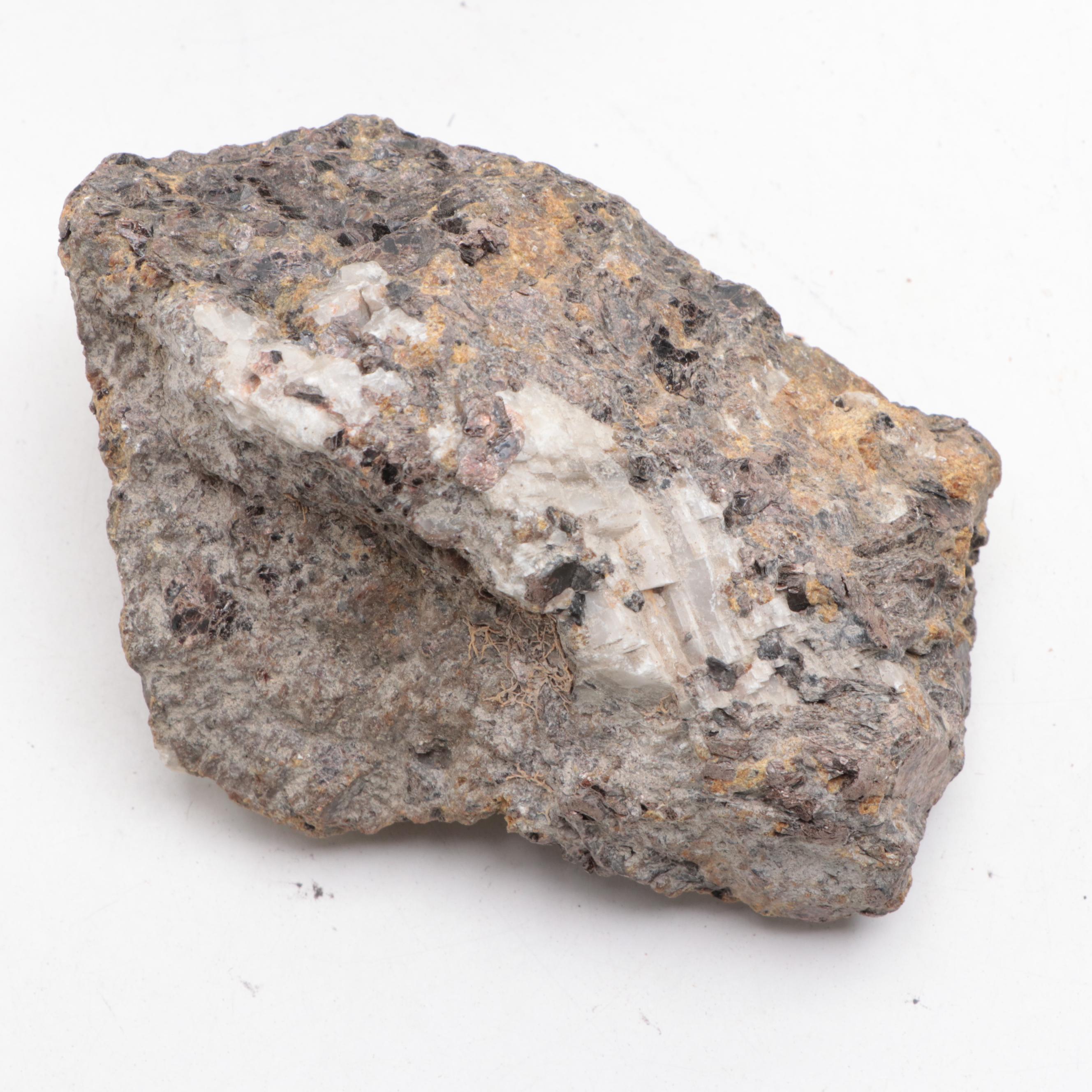 Banded Agate, Jasper, Zoisite and Other Mineral Specimens | EBTH