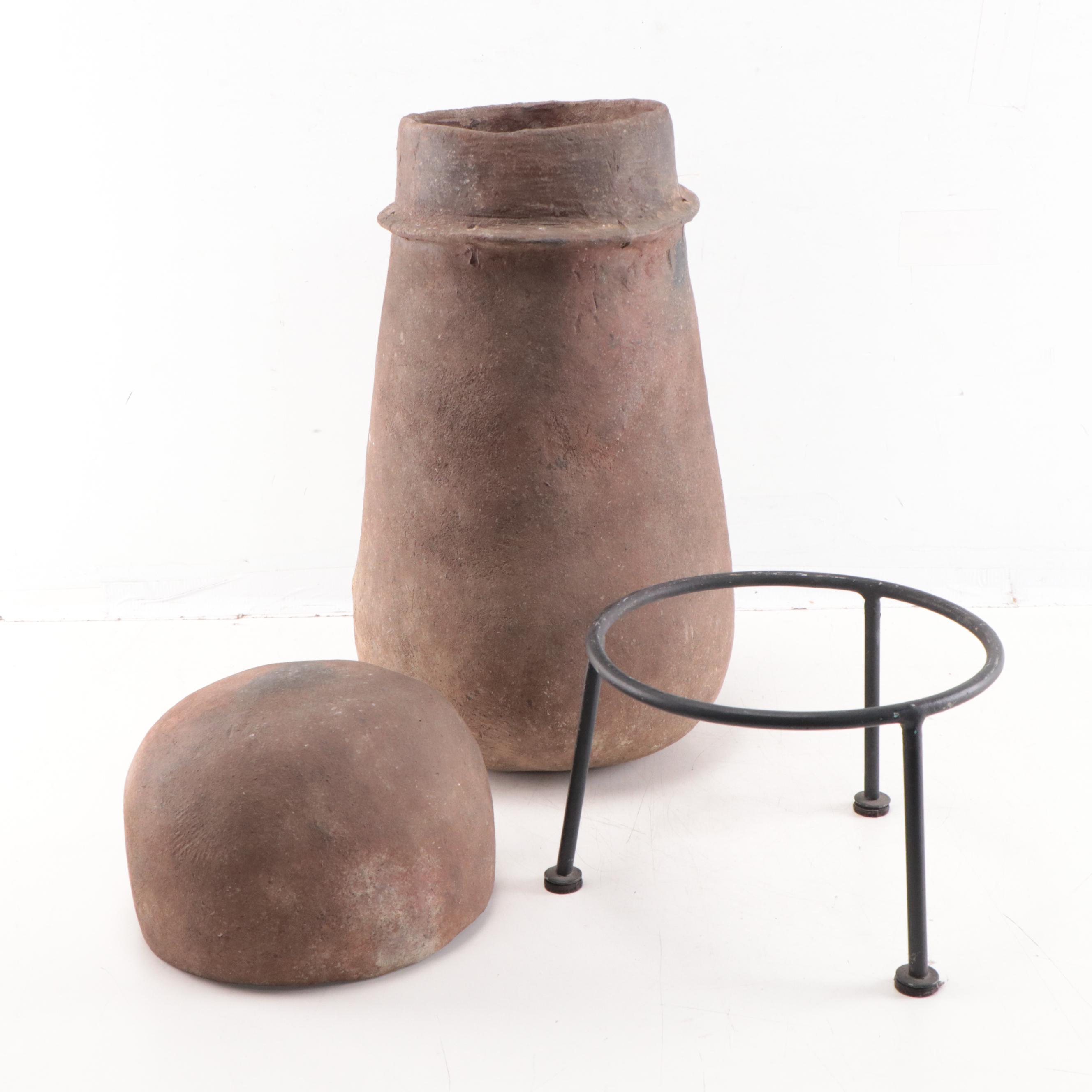 Philippines Metal Age Earthenware Secondary Burial Jar | EBTH