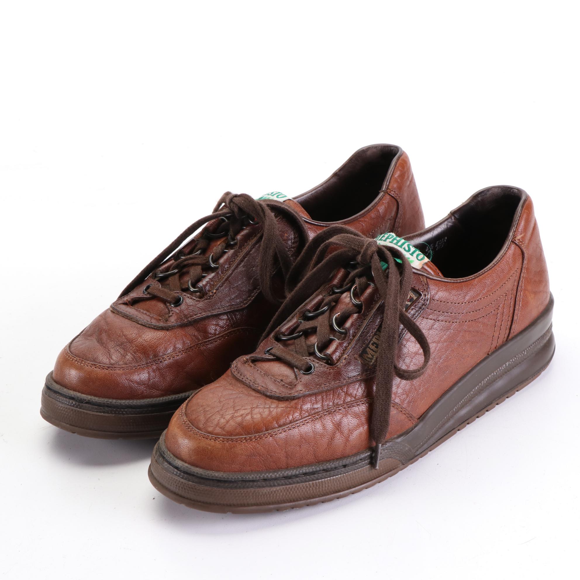 Mephisto Walking Shoes in Patent Leather and Leather | EBTH