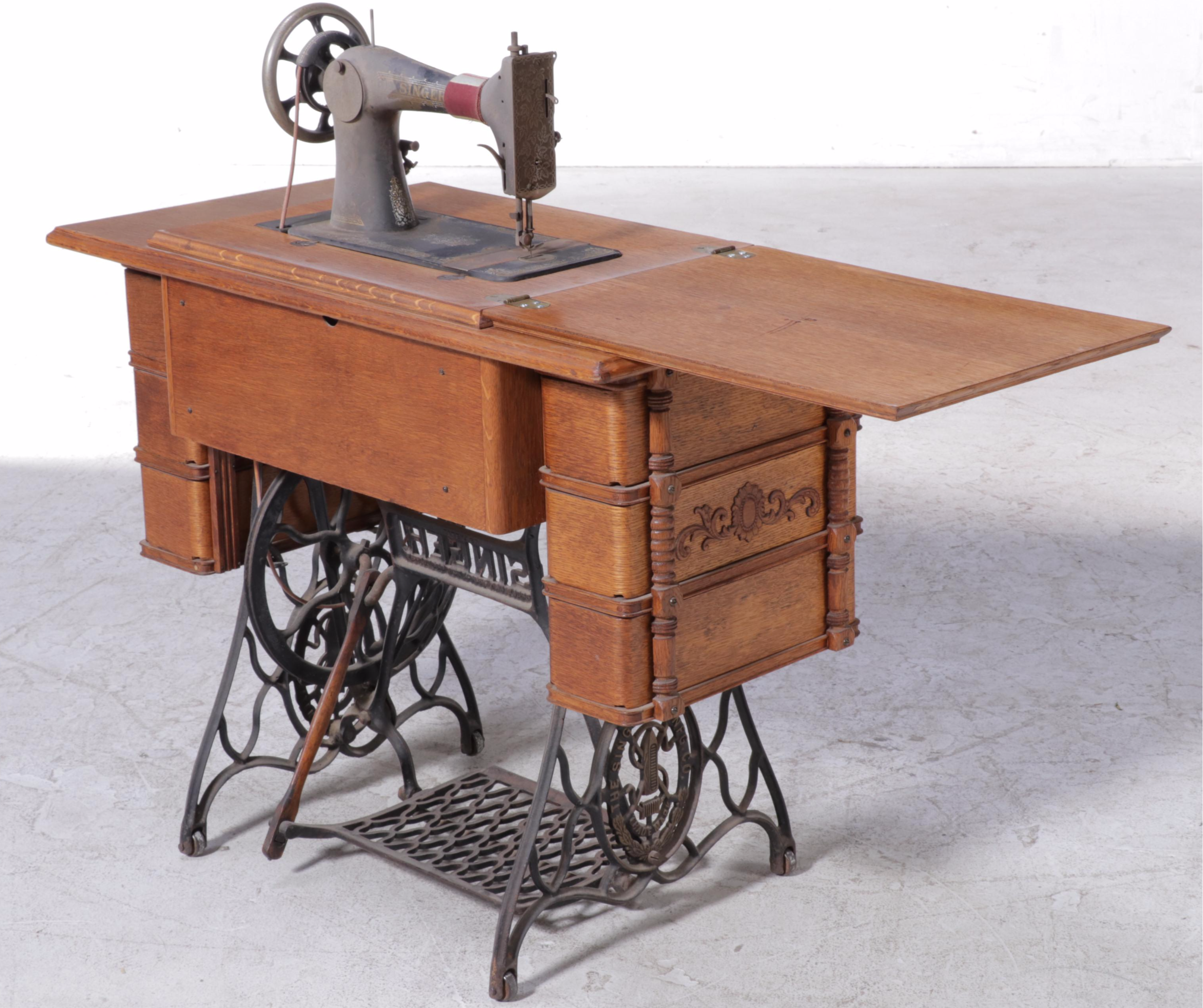 Victorian Oak Case Singer Treadle Sewing Machine, Late 19th/ Early 20th ...