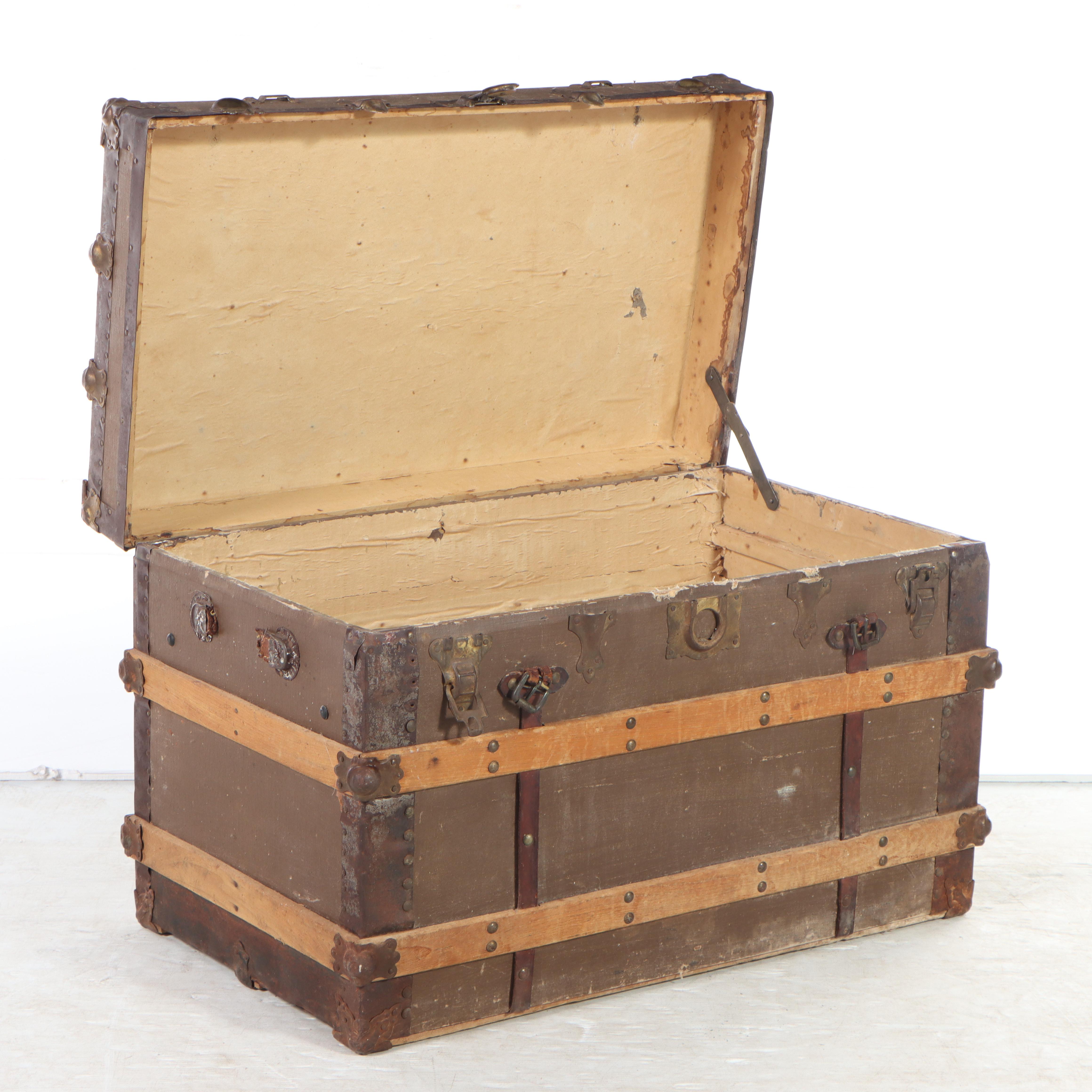 Late Victorian Wood-Strapped Travel Trunk | EBTH