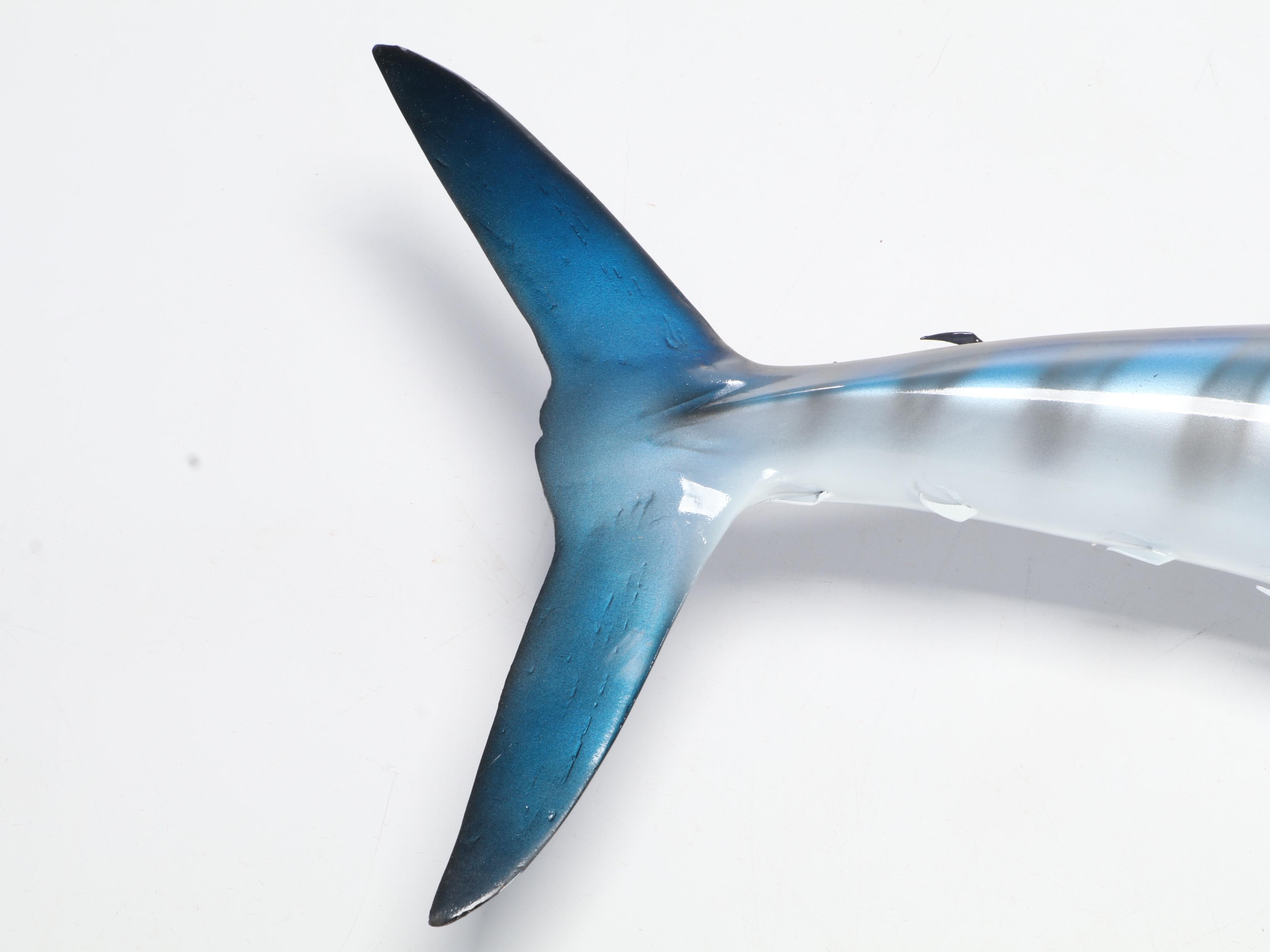 Taxidermy Wahoo Fiberglass Replica Fish Full Body Mount | EBTH