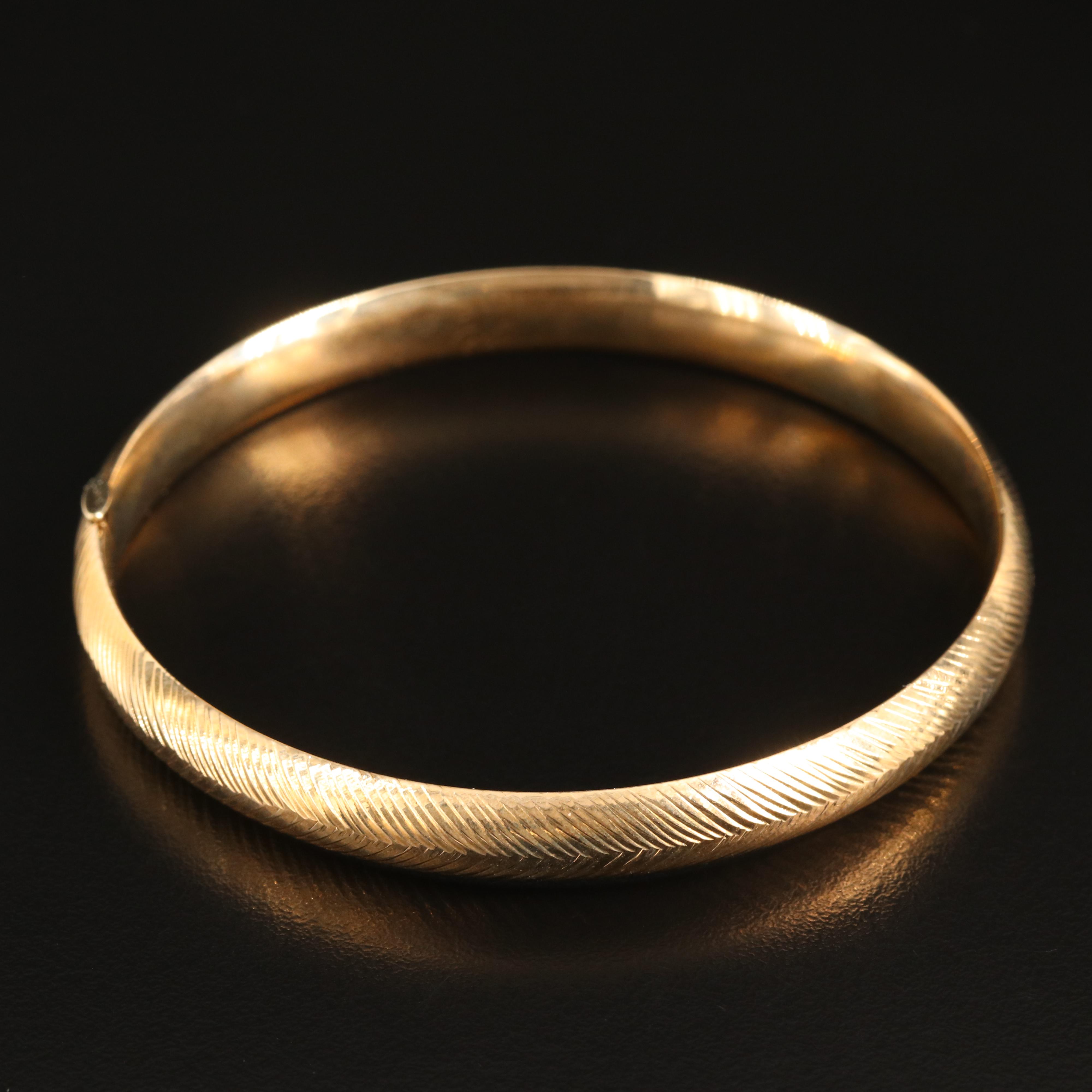 14K Hinged Bangle with Diamond Cut Herringbone Pattern | EBTH