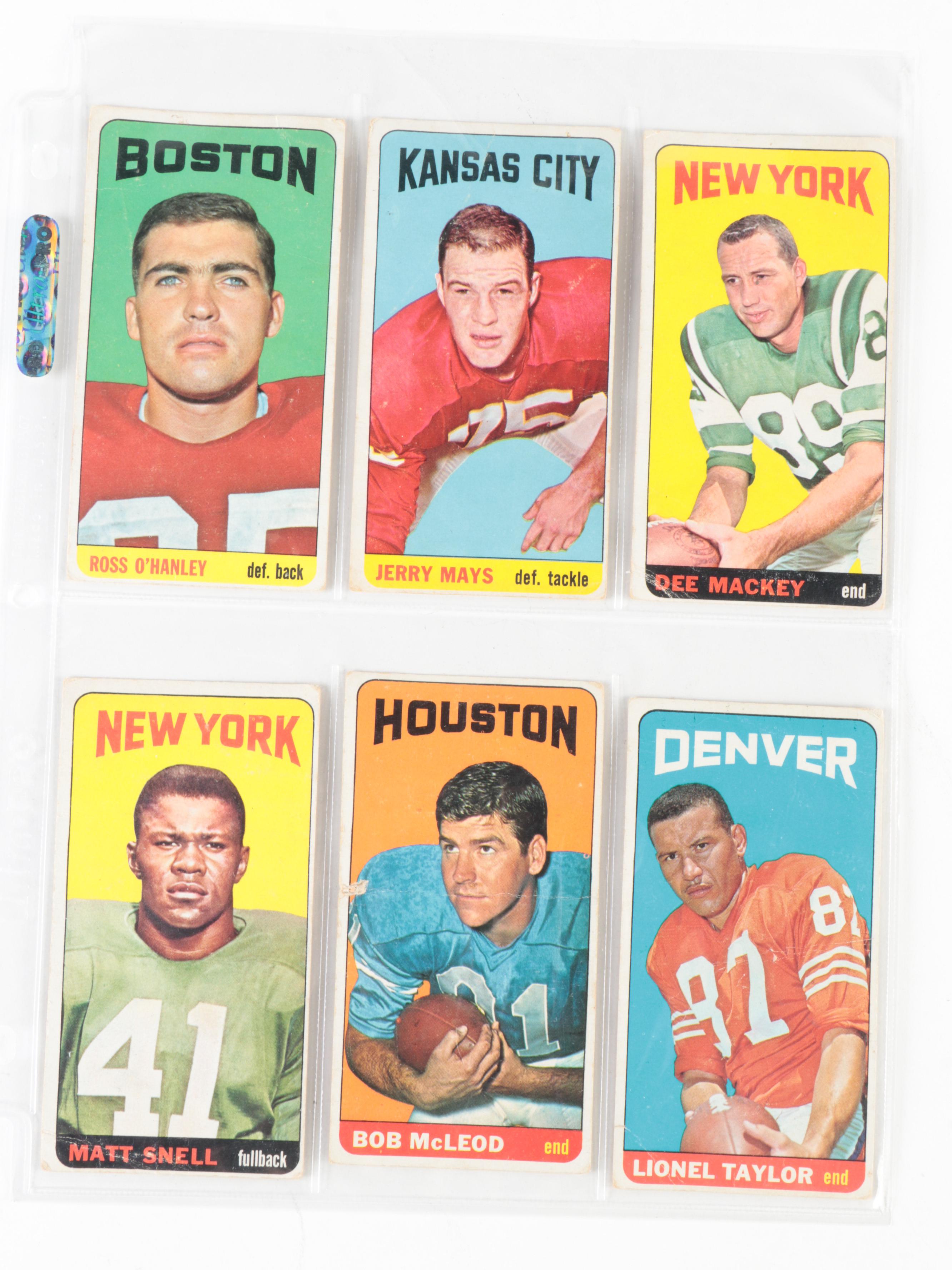 1965 Topps Pro Football Cards with Snell, Mackey, Taylor, Branch and ...