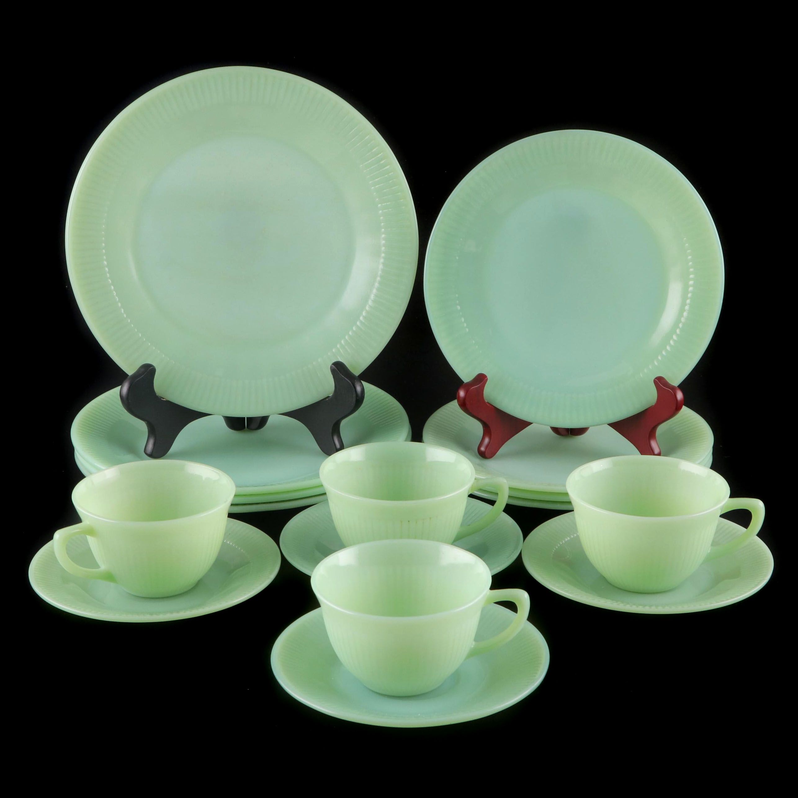 Fire-King Jadeite Oven Glass Dinnerware, Mid-20th Century | EBTH