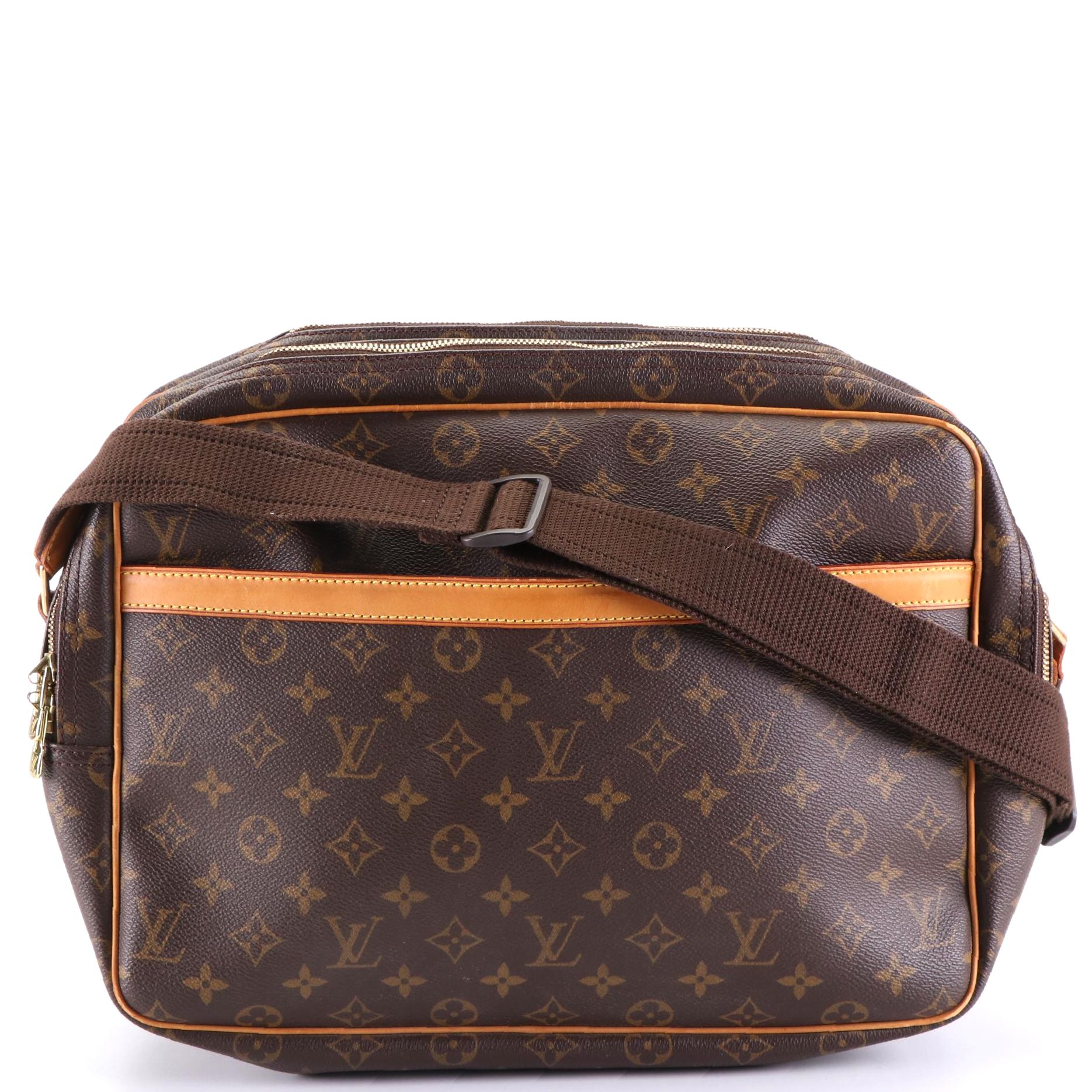 Louis Vuitton Reporter 37 Travel Bag in Monogram Canvas and Leather | EBTH