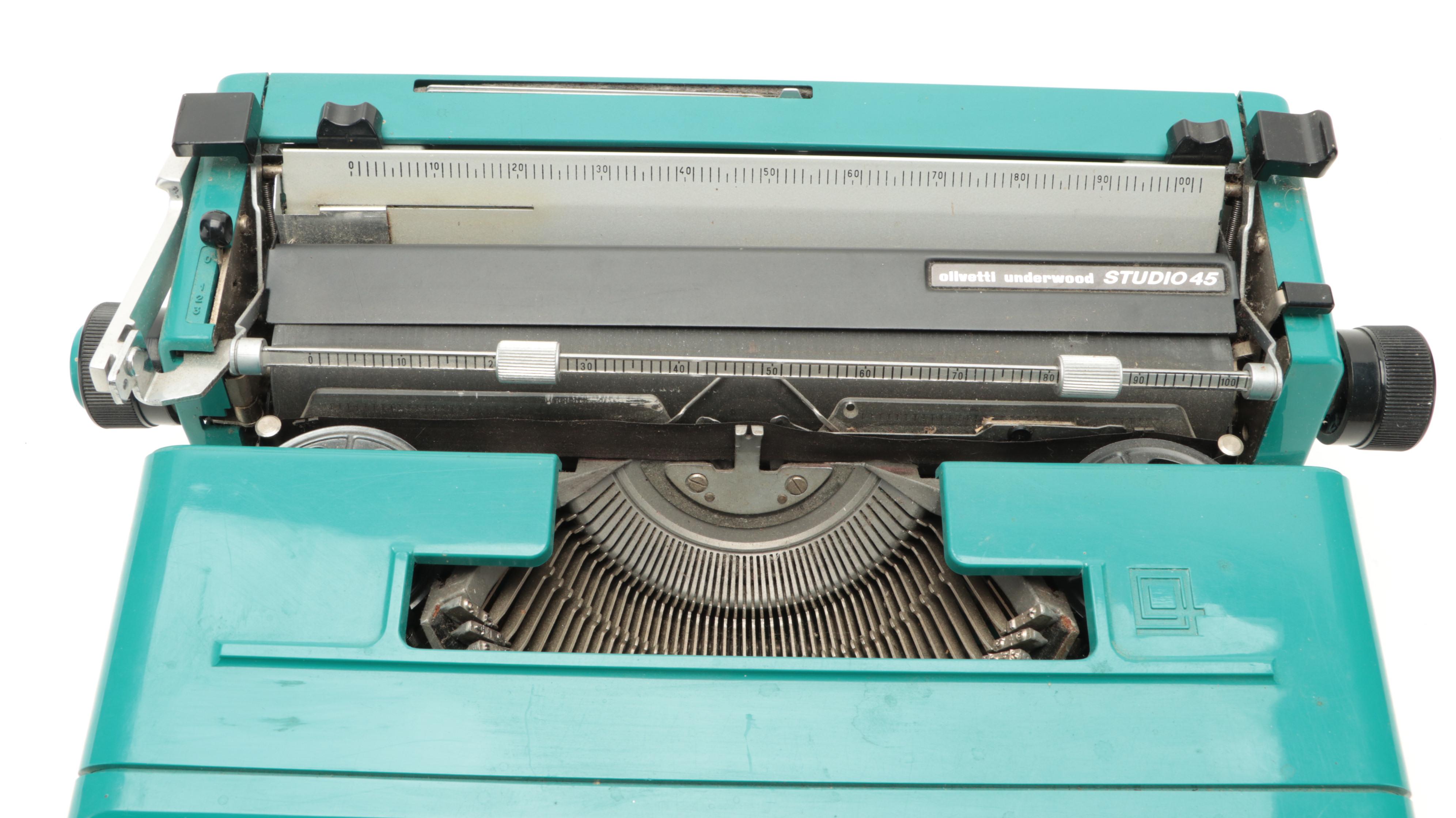 Olivetti Underwood "Studio 45" Typewriter, 1965 | EBTH