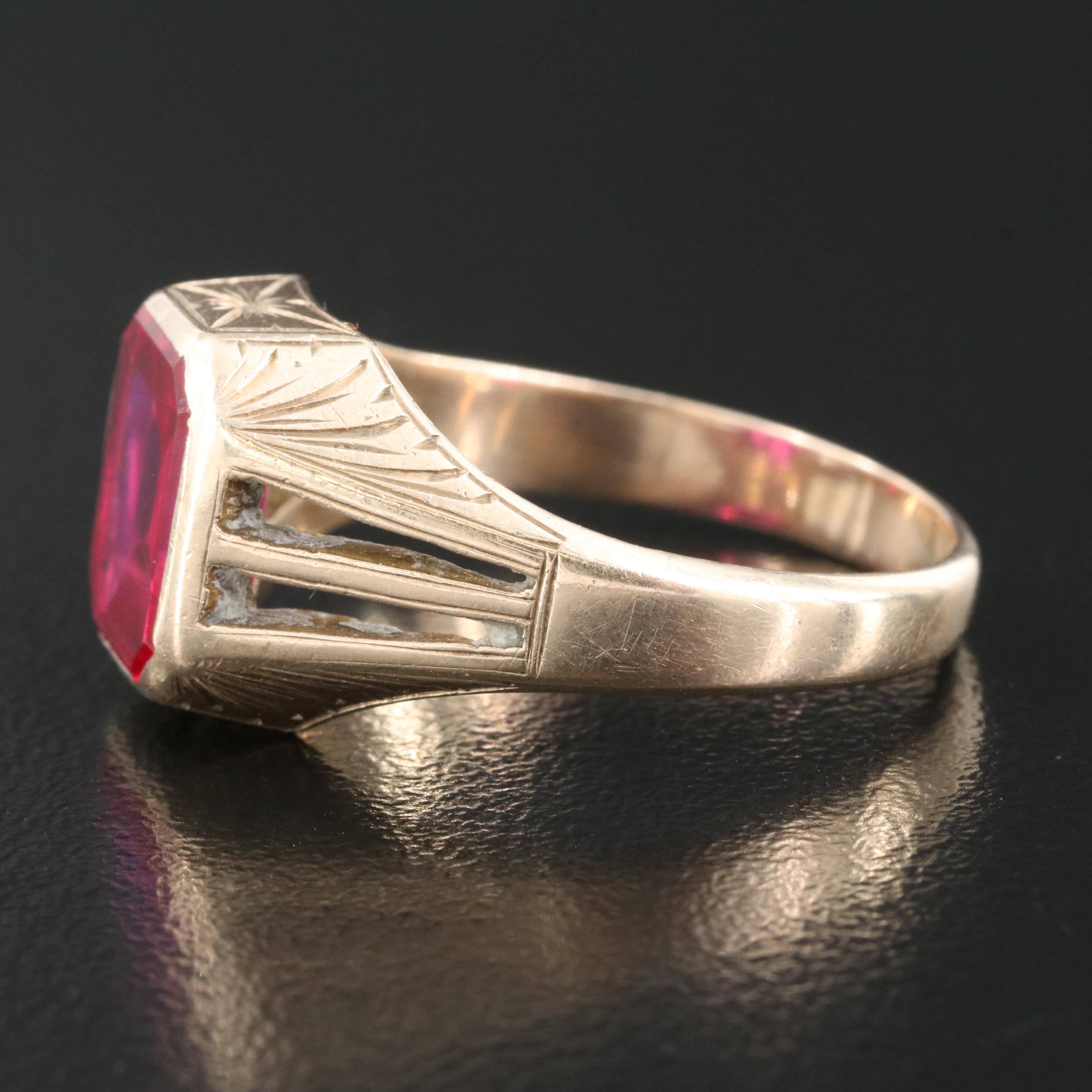 10K Ruby Ring with Cut Out Shoulders | EBTH