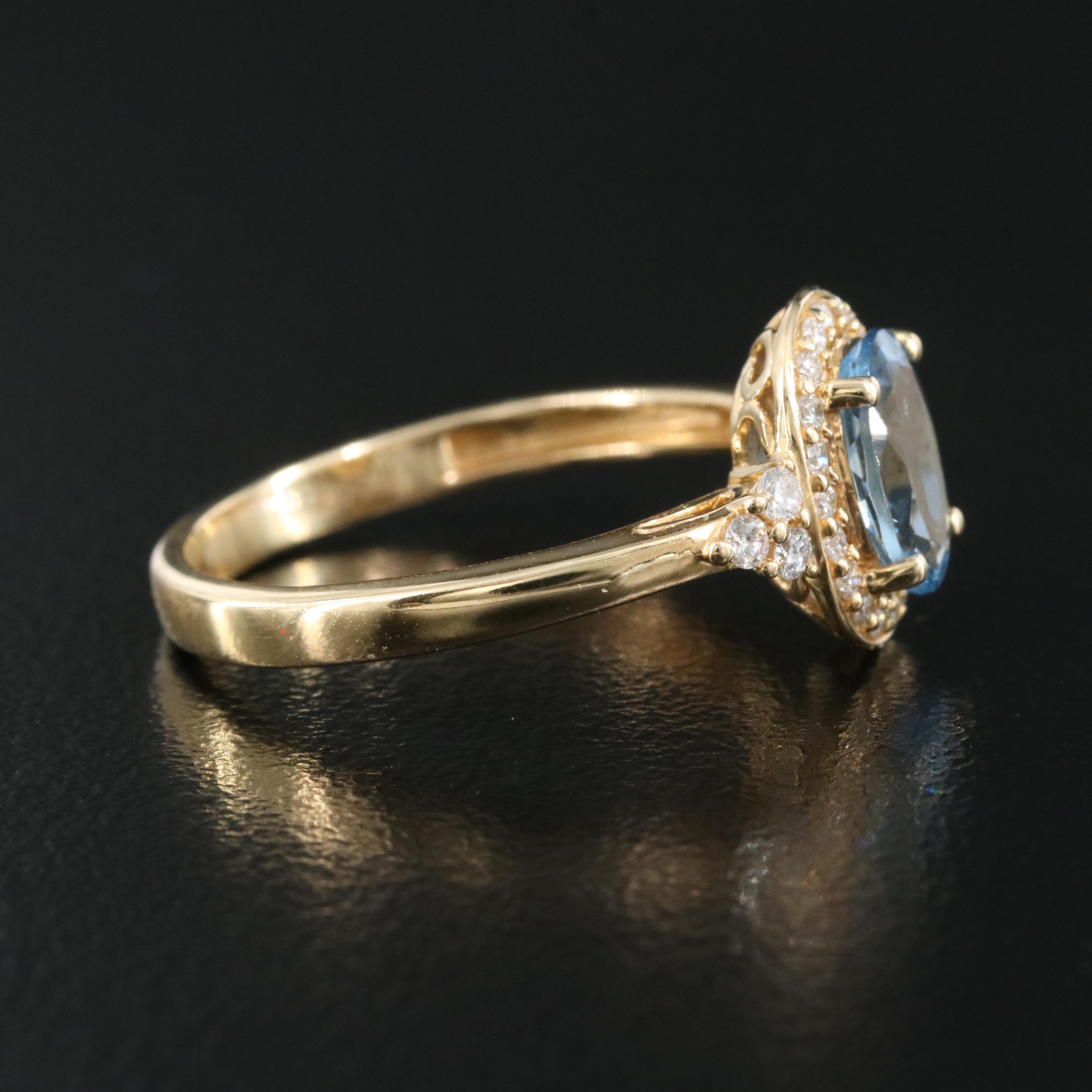 Chromia Jewelry 18K Aquamarine and Diamond Ring | EBTH
