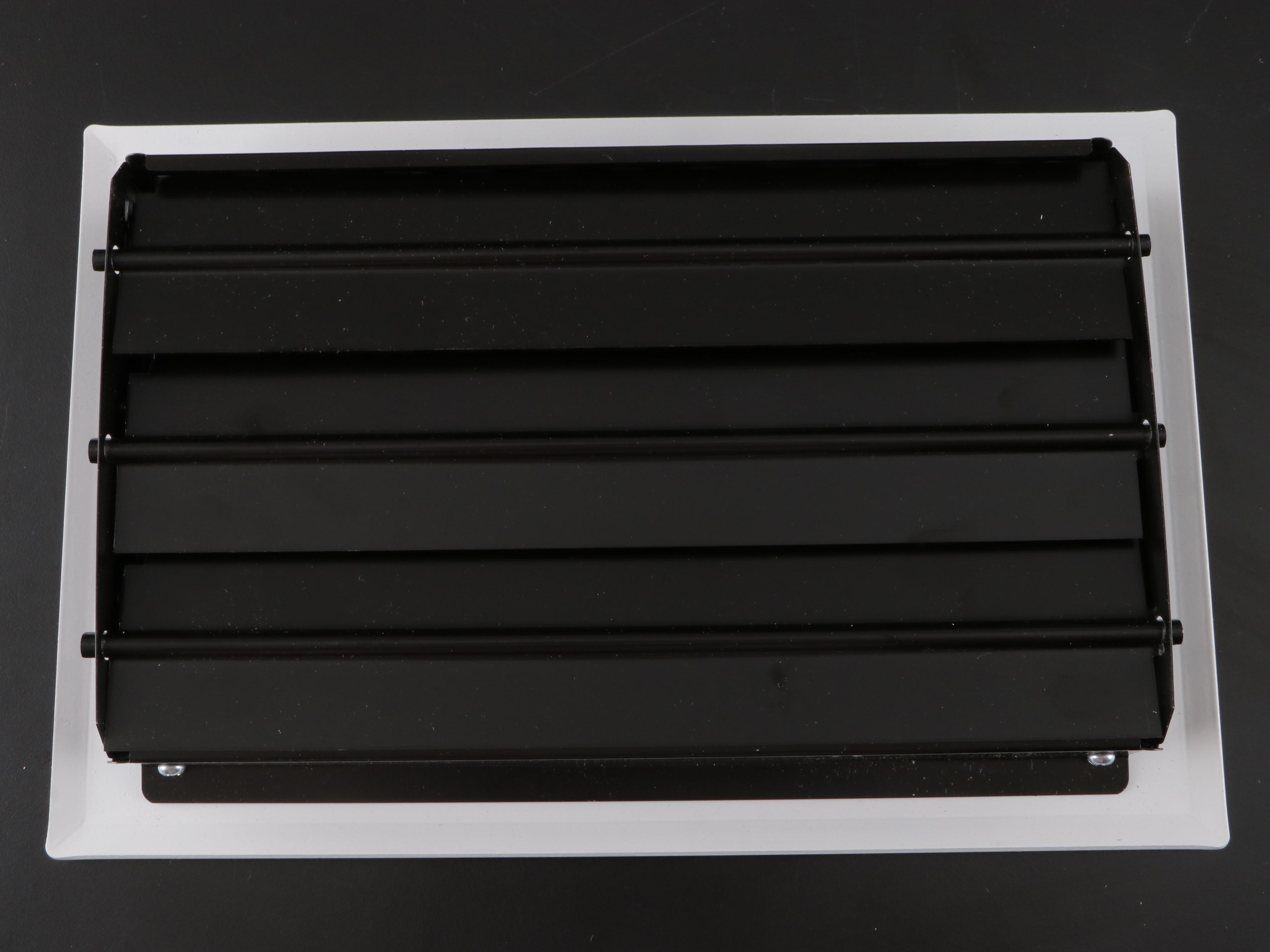 White Finish Steel Wall and Floor Air Registers | EBTH