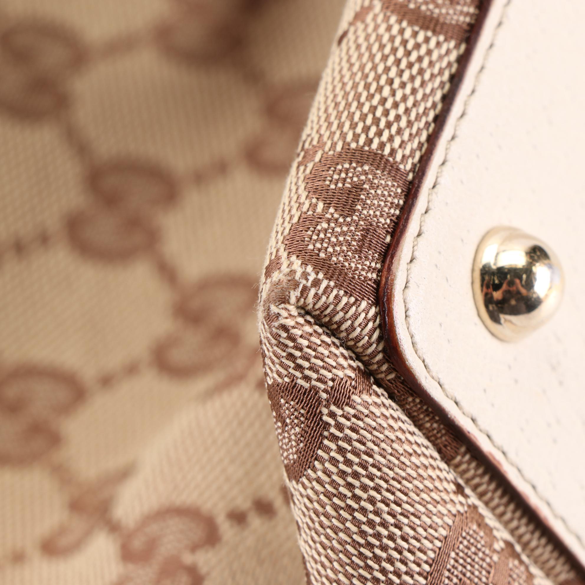 Gucci Eclipse GG Canvas and Leather Shoulder Bag | EBTH