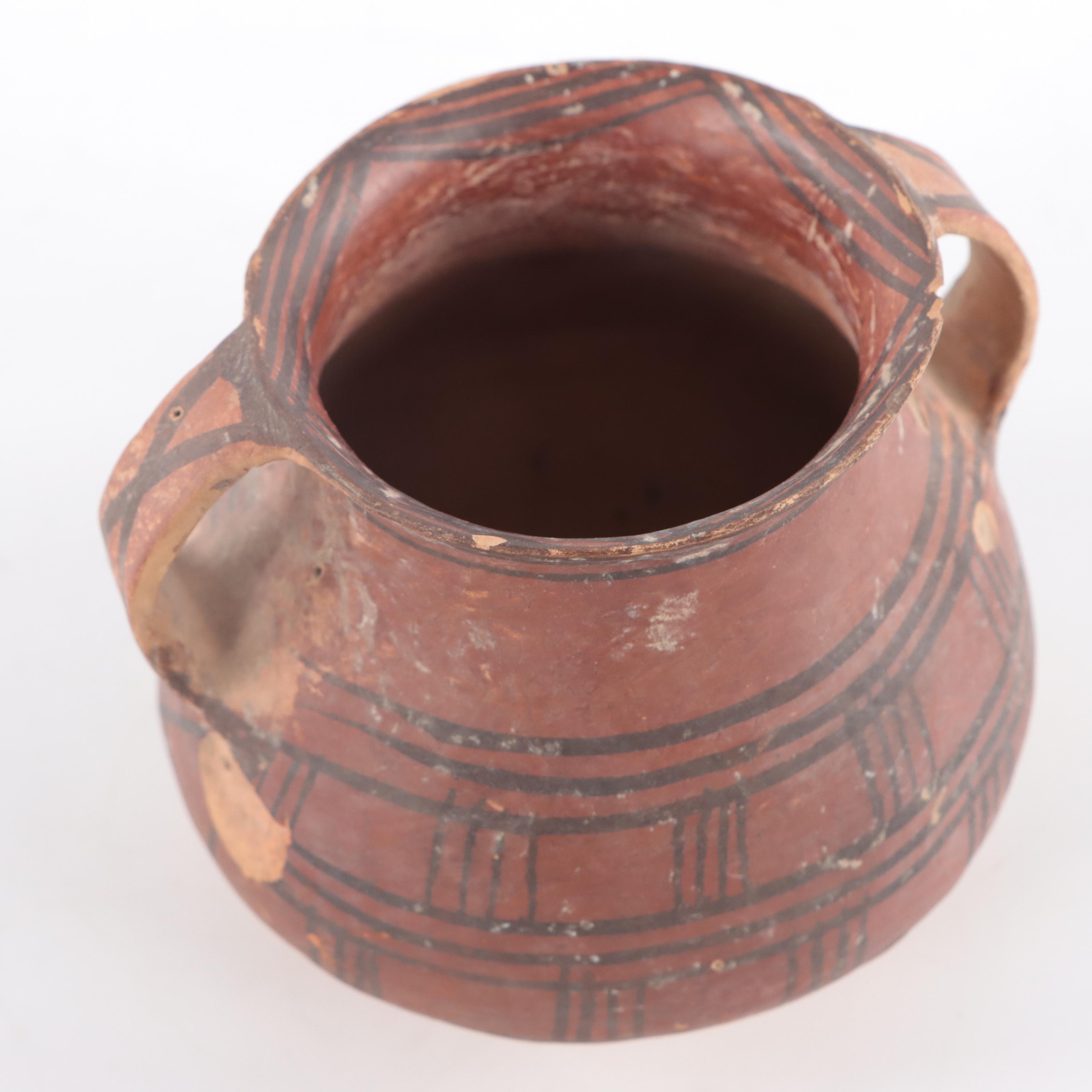 Native American Style Ceramic Vessels | EBTH