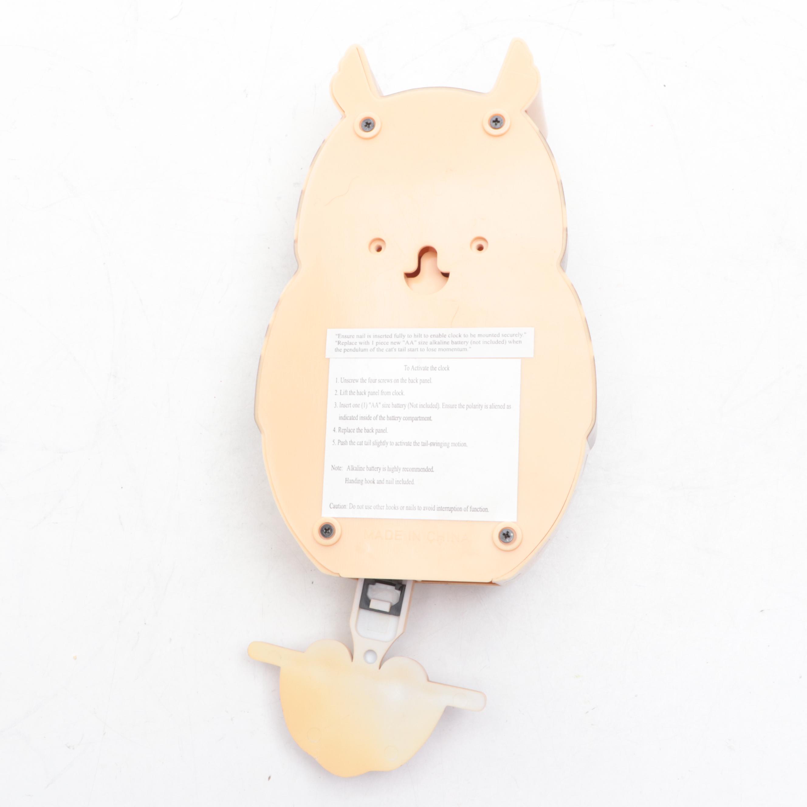 Moving Eyes Owl Battery Operated Wall Clock | EBTH