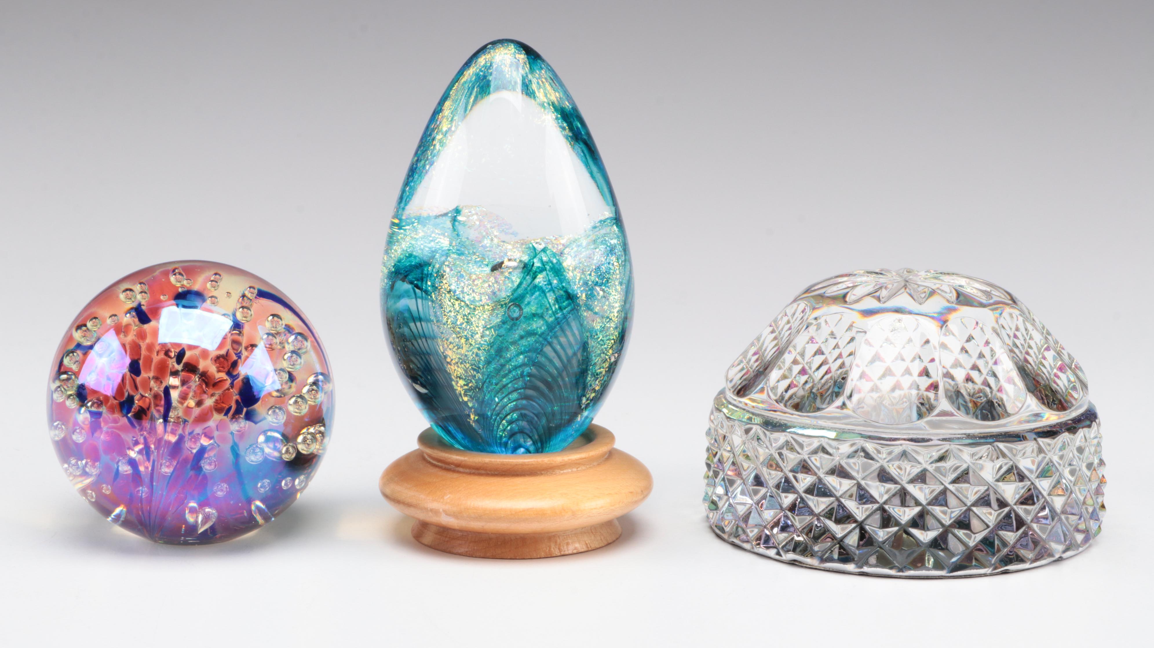Iridescent Pulled Feather Egg and Other Art Glass Paperweights | EBTH