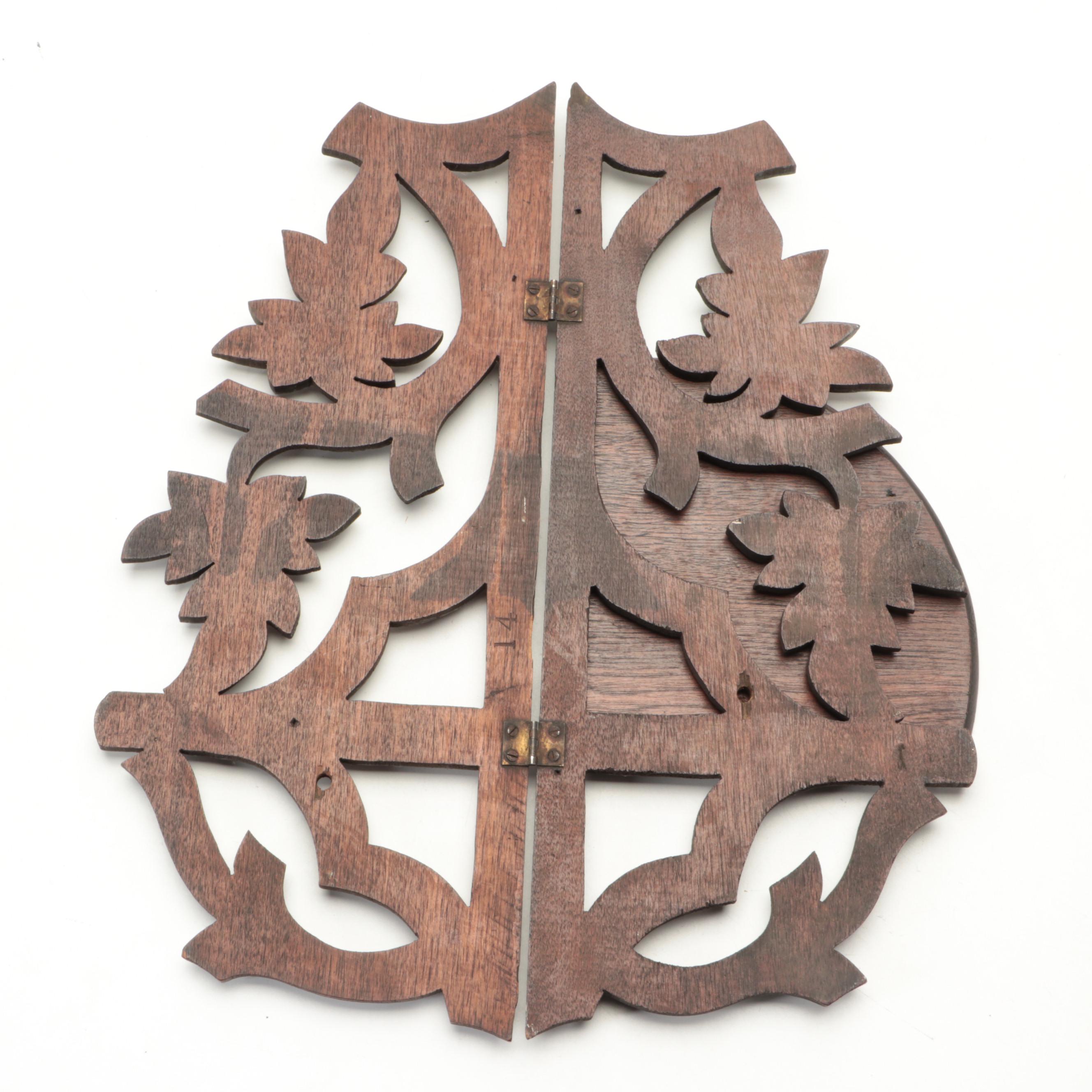 Victorian Walnut Folding Corner Shelf | EBTH