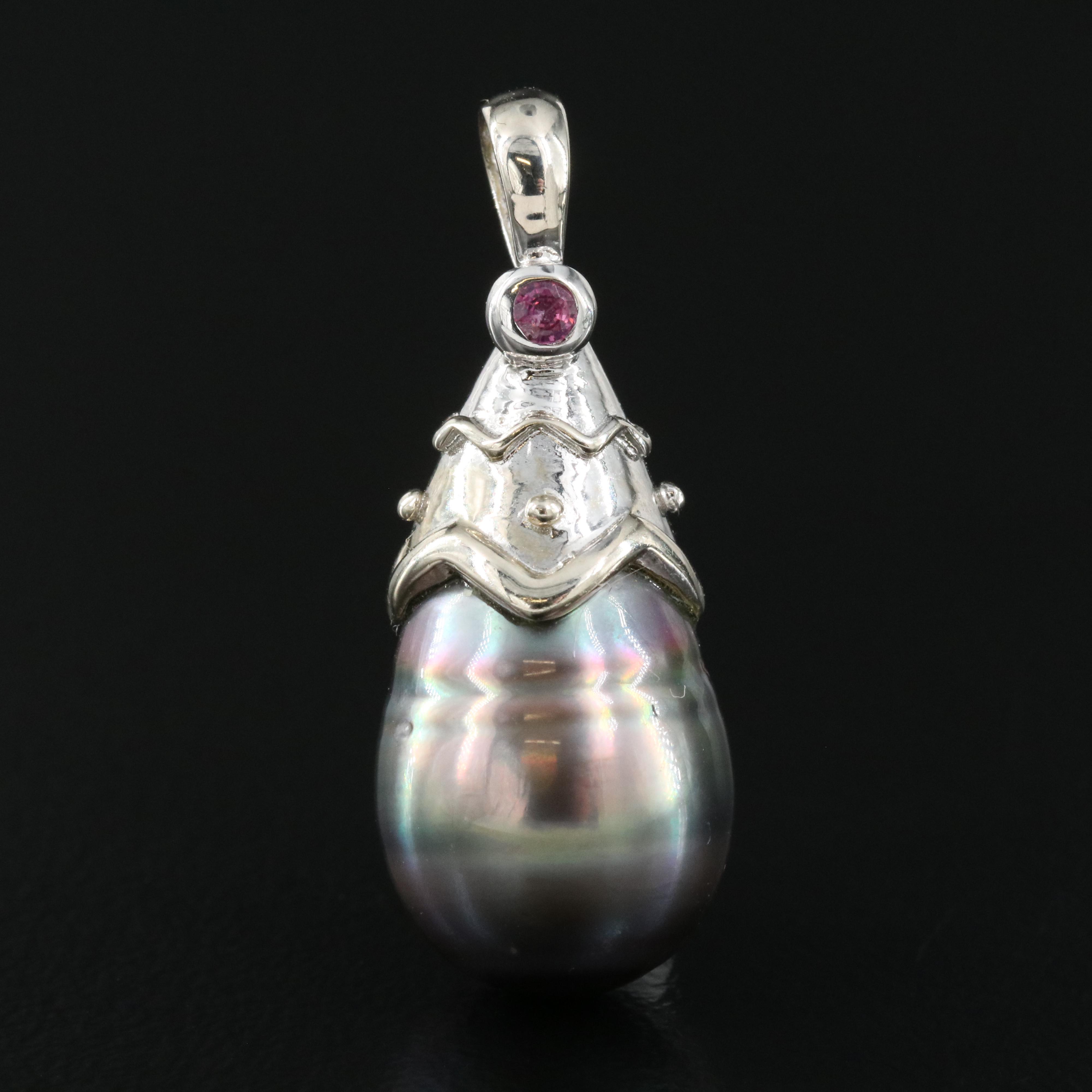 14K Pearl and Ruby Pendant | EBTH