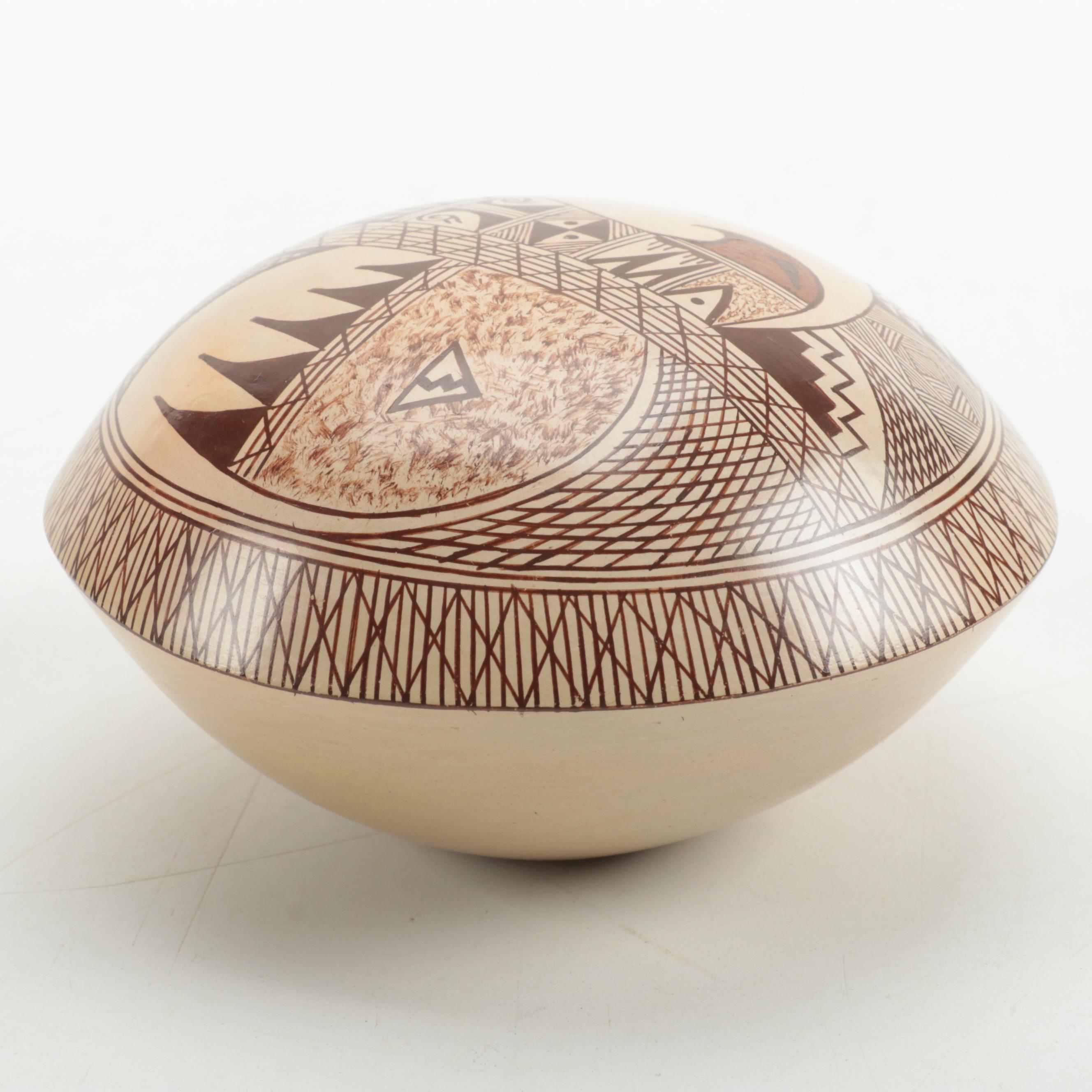 Nona Naha Hopi Ceramic Seed Pot, Late 20th Century | EBTH