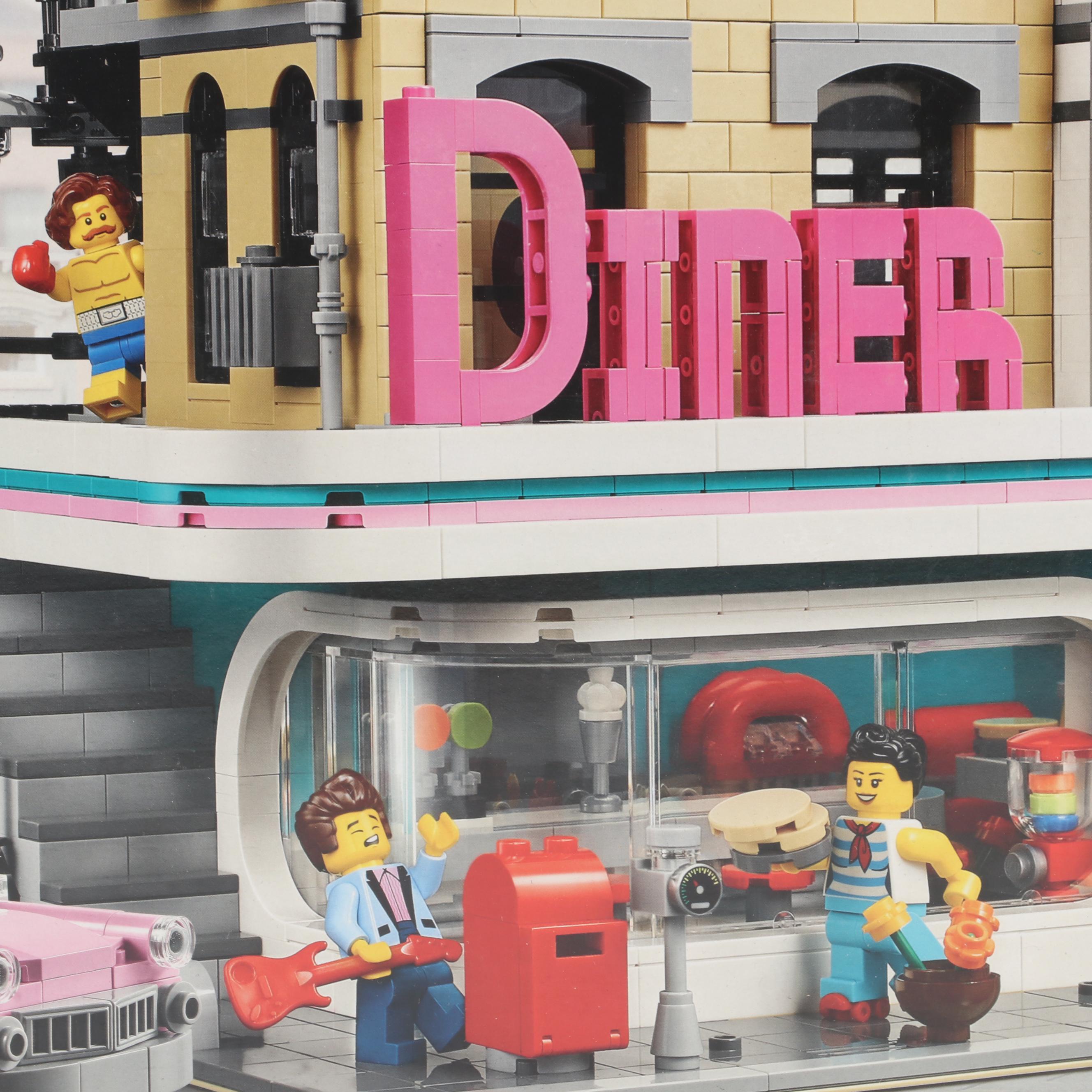 LEGO Creator Downtown Diner Set | EBTH