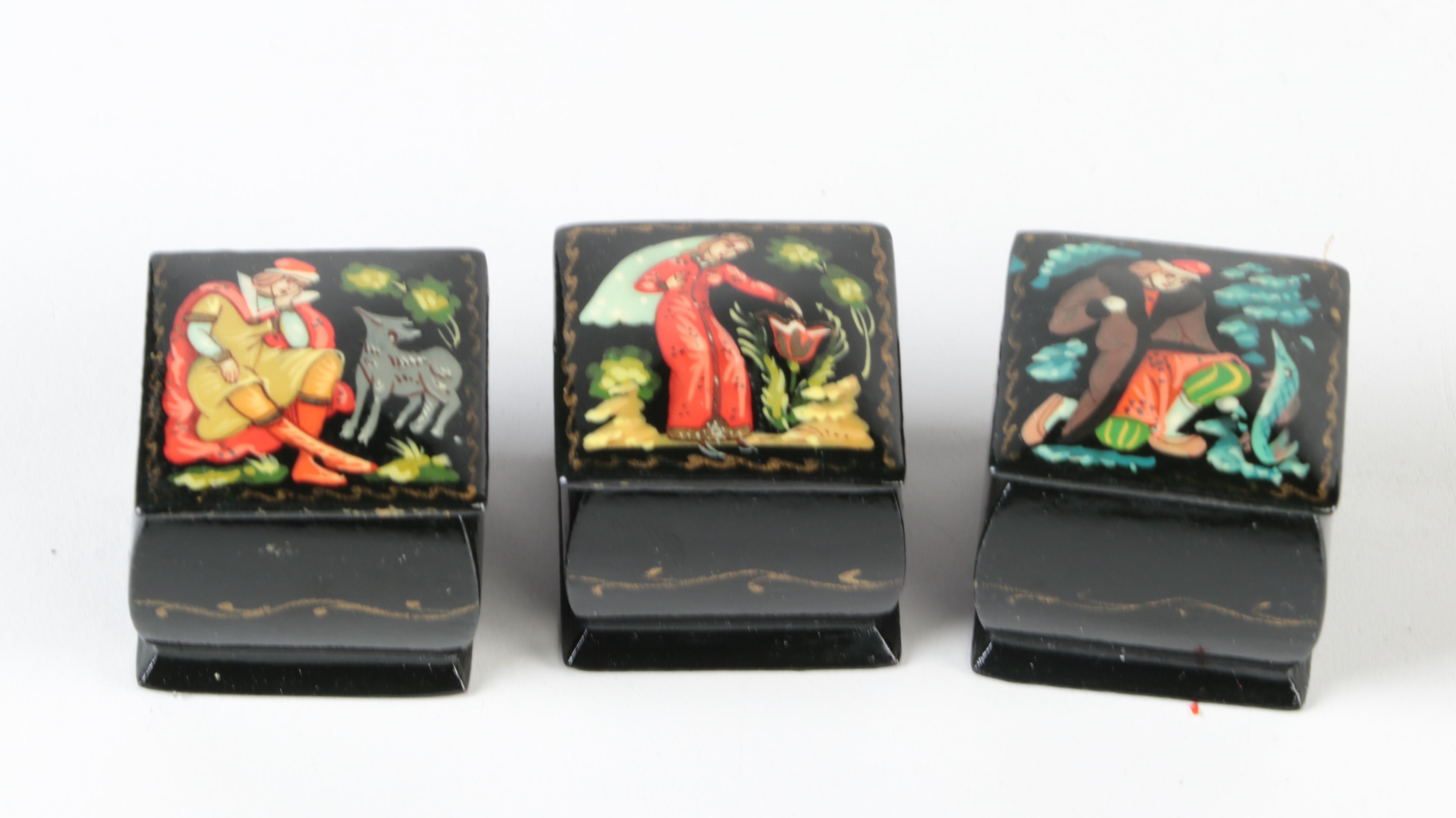 Russian Kholuy Fairytale Hand-Painted Lacquerware Miniature Boxes | EBTH