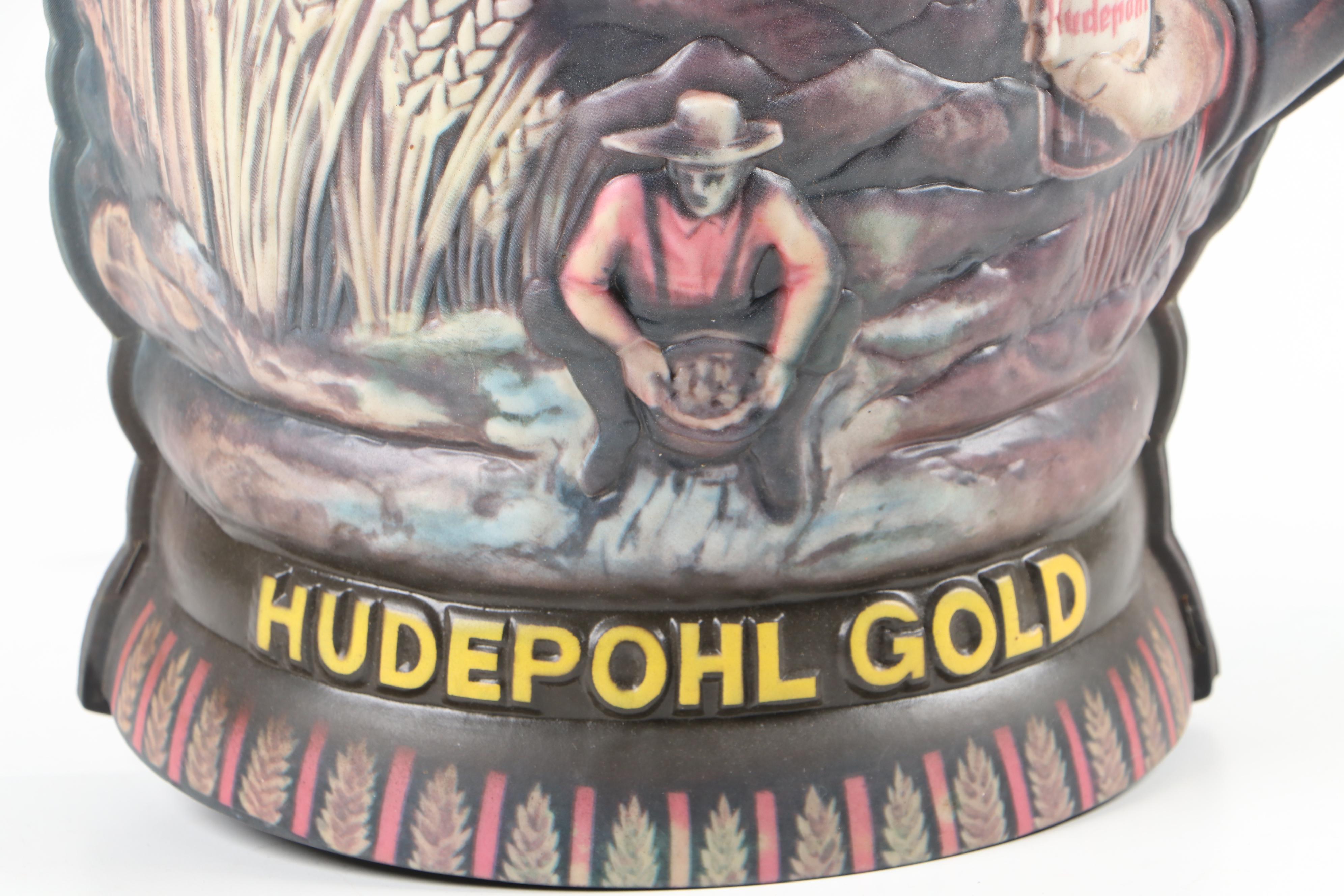 Hudepohl Gold Beer Stein Plastic Illuminated Advertising Wall Sign | EBTH