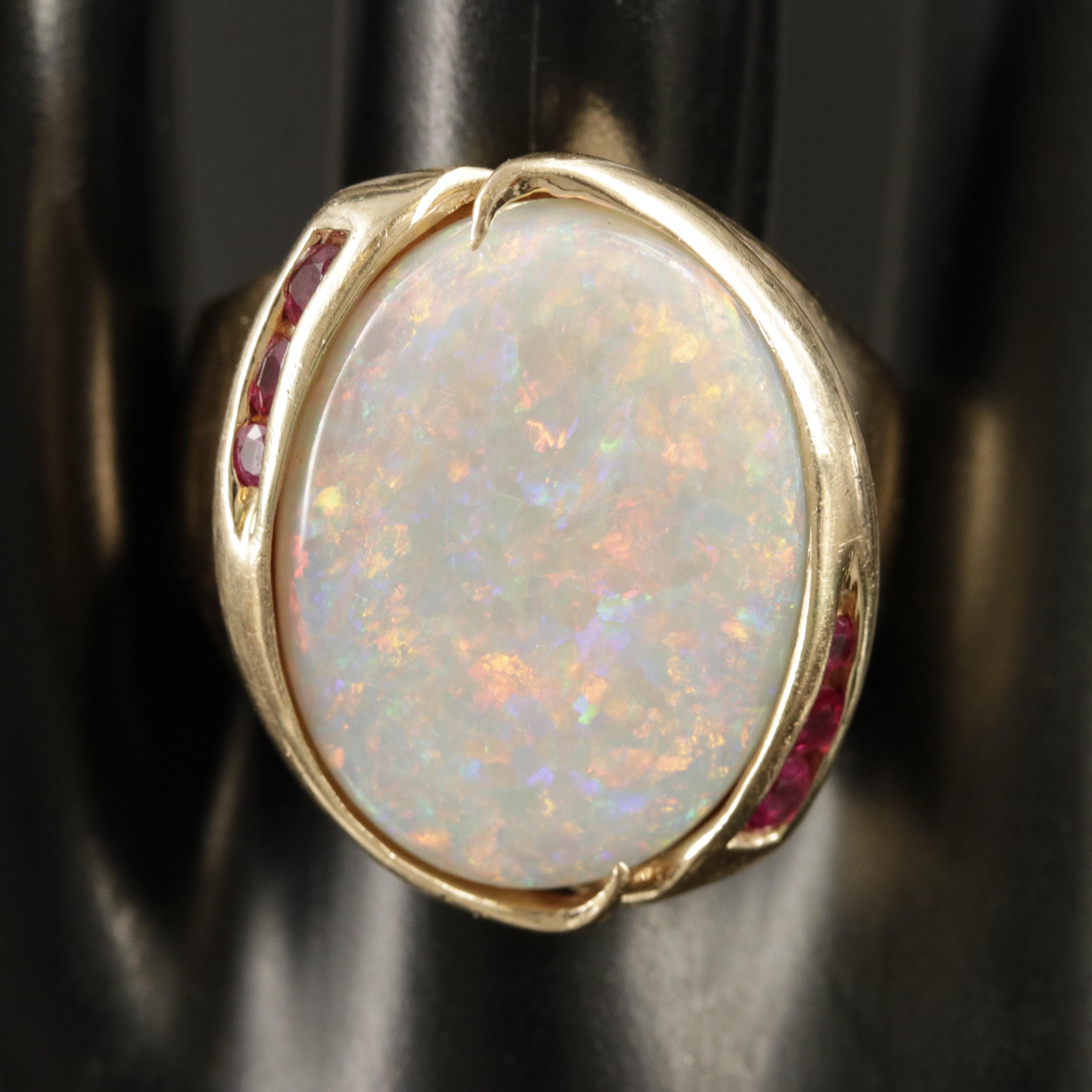 Contemporary 14K Yellow Gold Ruby Ring | EBTH