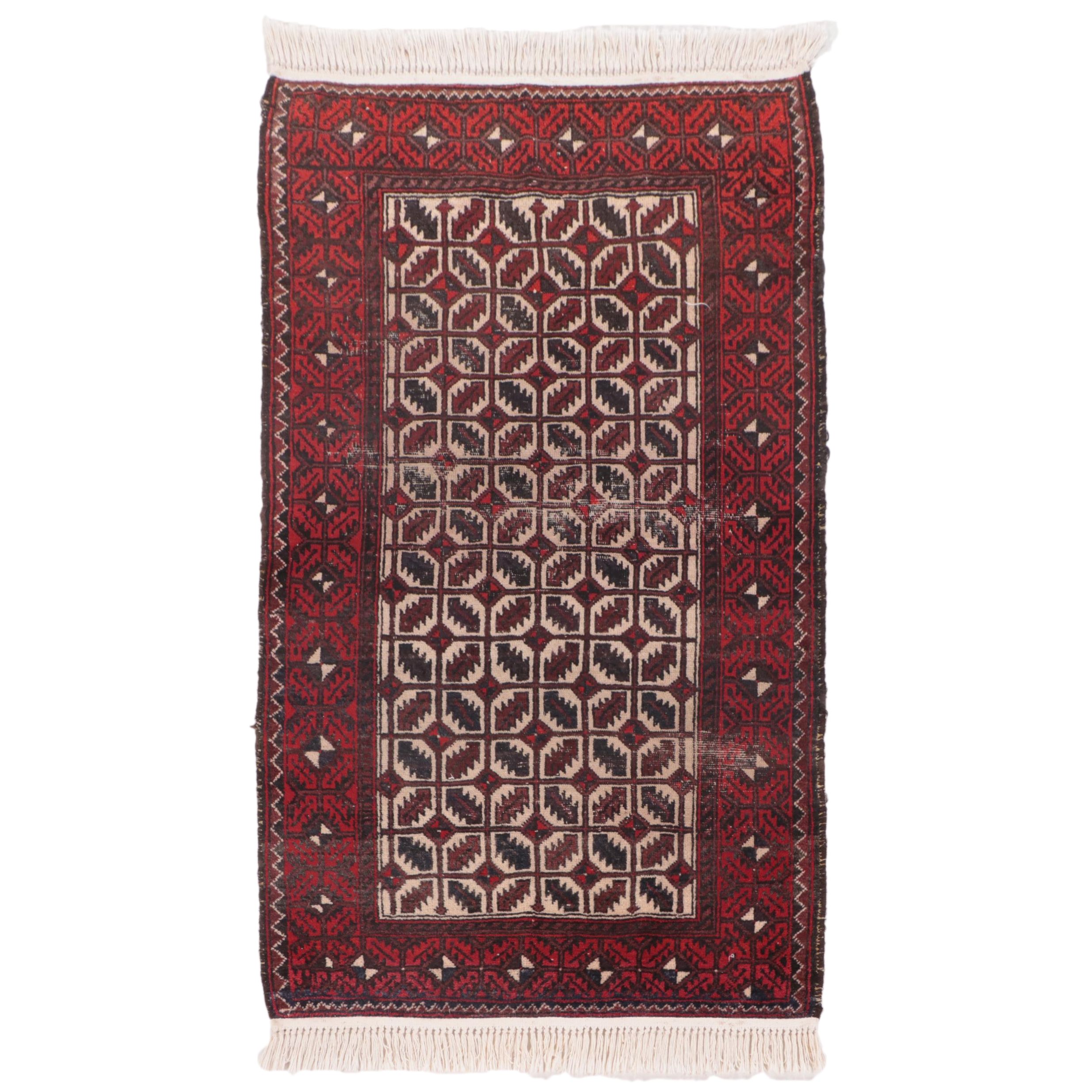 2' x 3' Hand-Hooked Claire Murray "Button" Accent Rug | EBTH