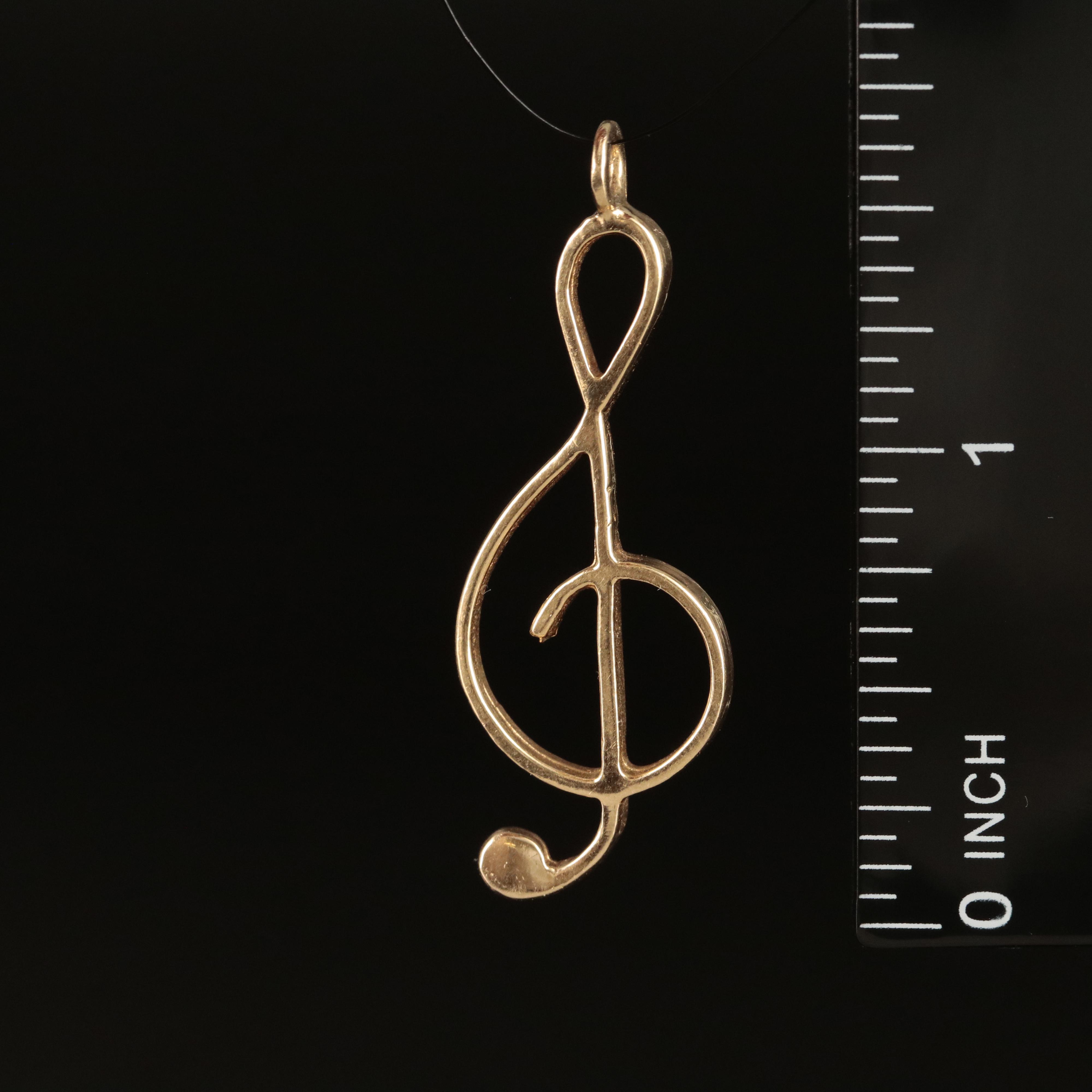 14K Treble Clef Pendant | EBTH